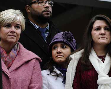 Remembering Sandy Hook - WTOP News