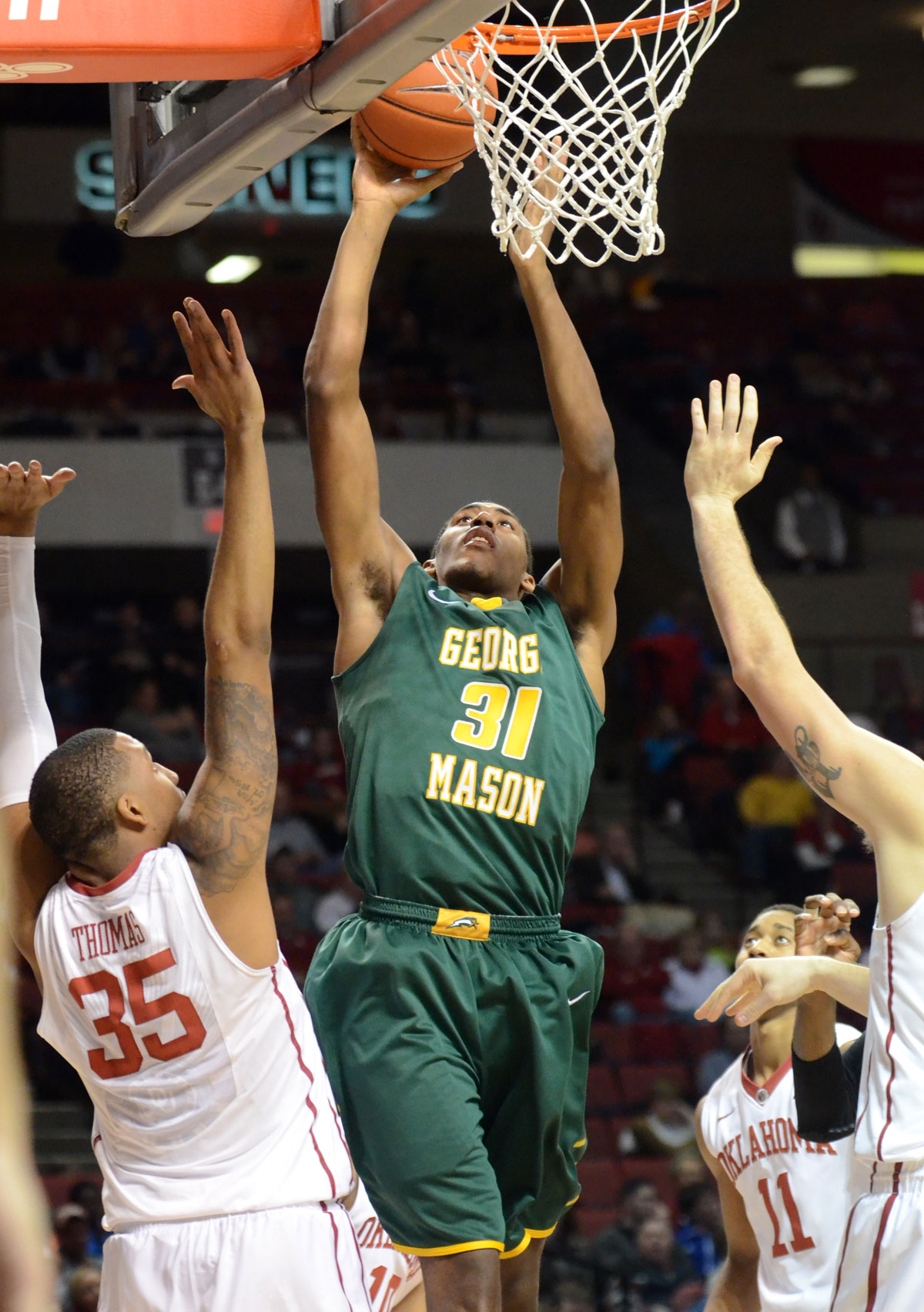 Basketball around the Beltway: Strong beginnings | WTOP