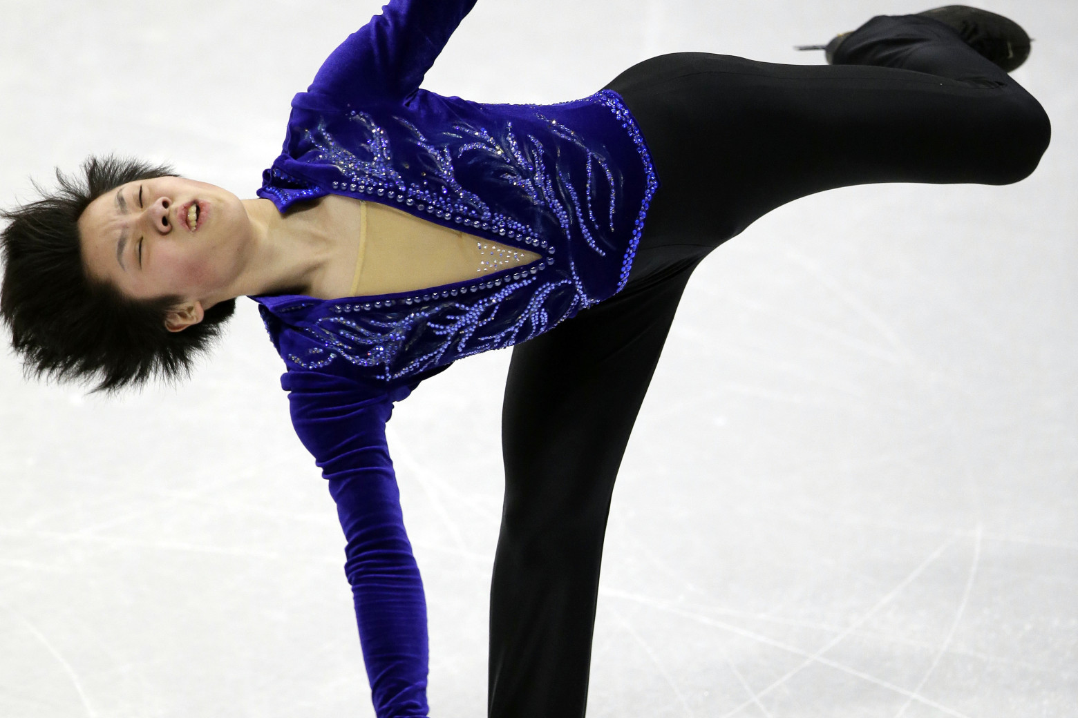 Denis Ten takes lead at Four Continents skating championship - WTOP News