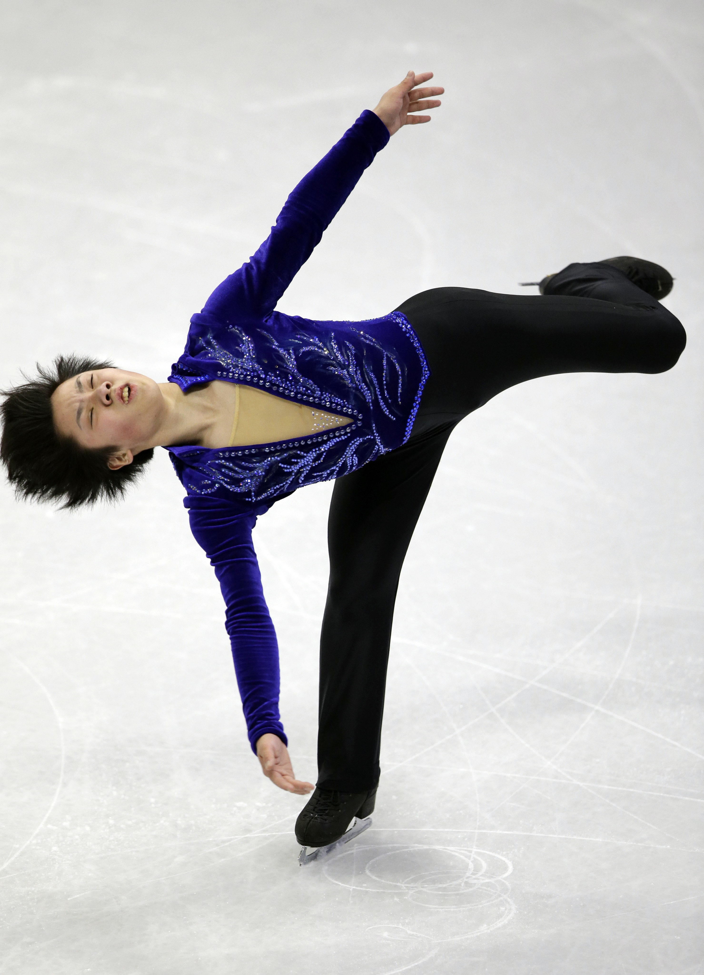 Denis Ten takes lead at Four Continents skating championship | WTOP