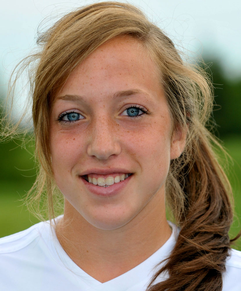 Georgetown Day’s Hannah Natanson among 15 DCSAA scholarship winners | WTOP