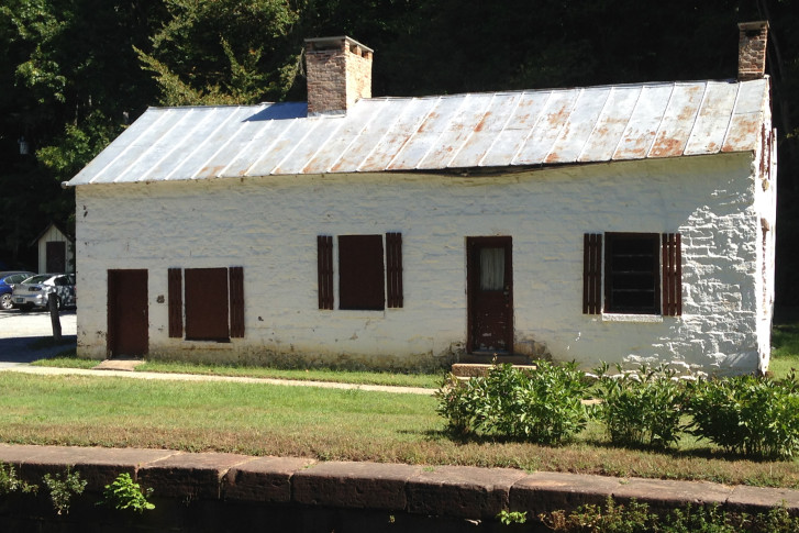 C&O Canal lockhouse set for renovation | WTOP