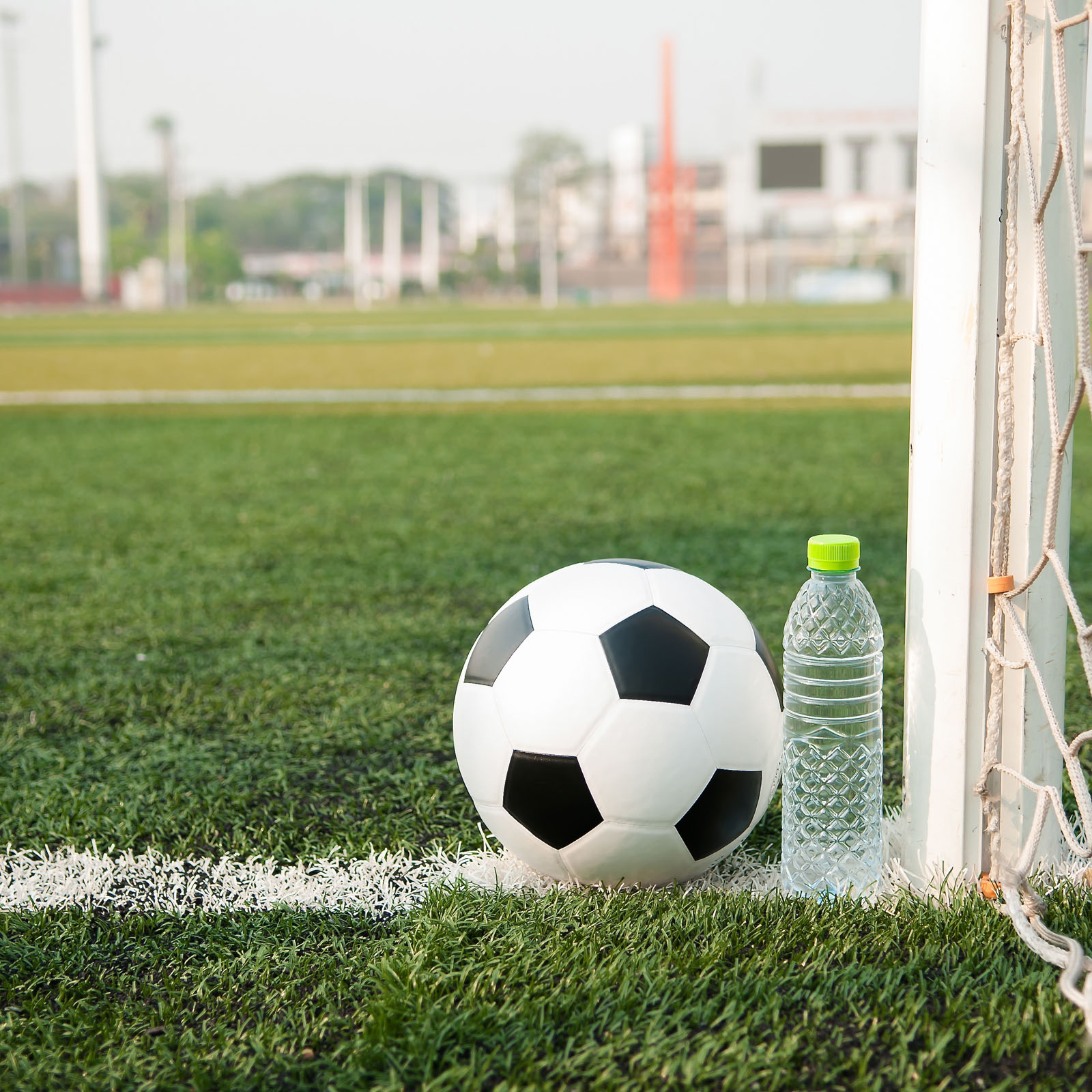 Tips for keeping student athletes hydrated and healthy - WTOP News