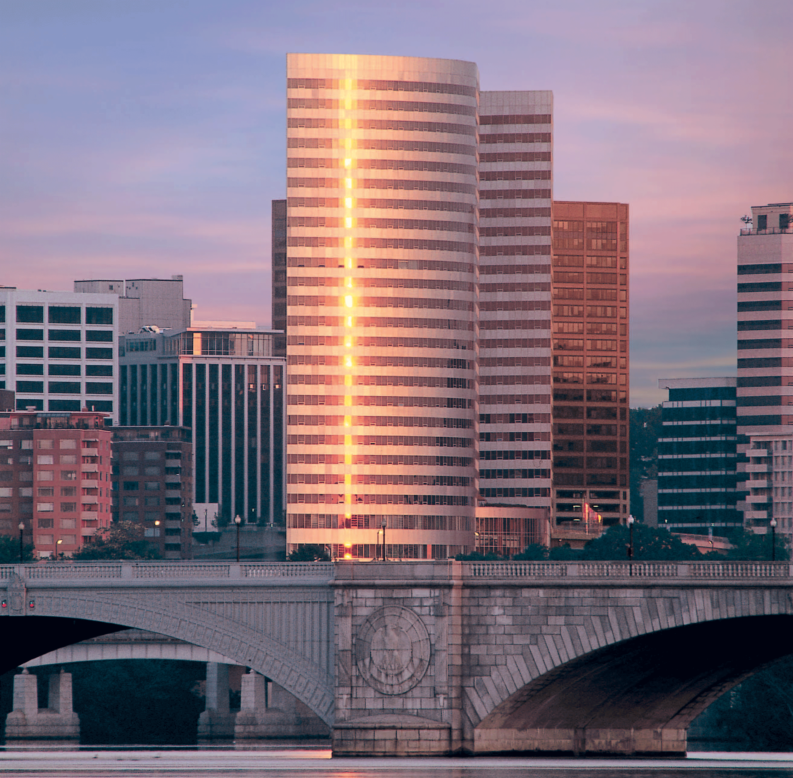 Rosslyn buildings get top rating for internet - WTOP News