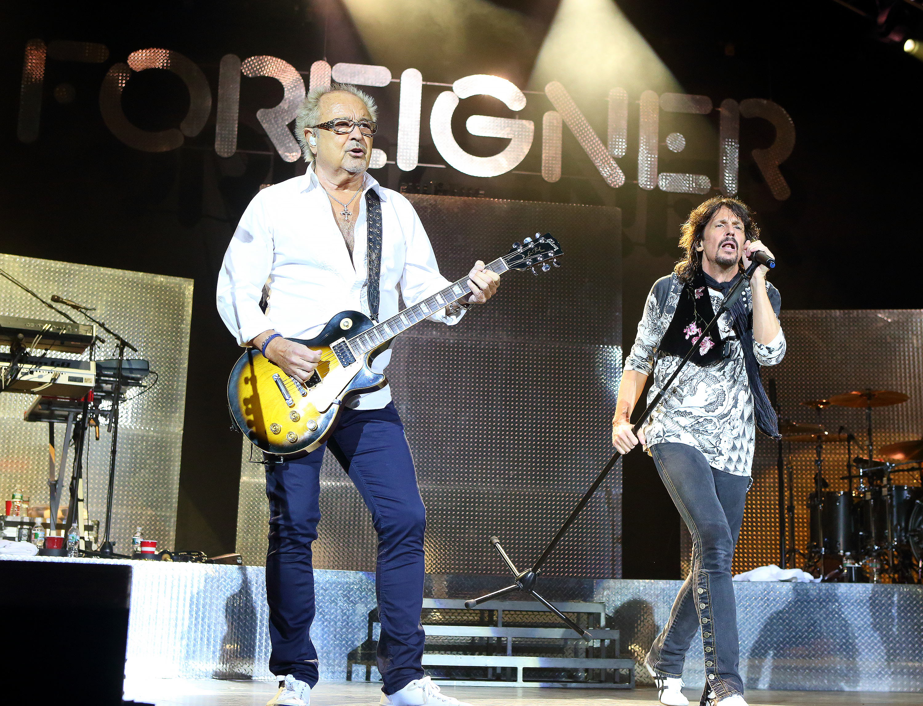 Fight Night will feature Foreigner - WTOP News