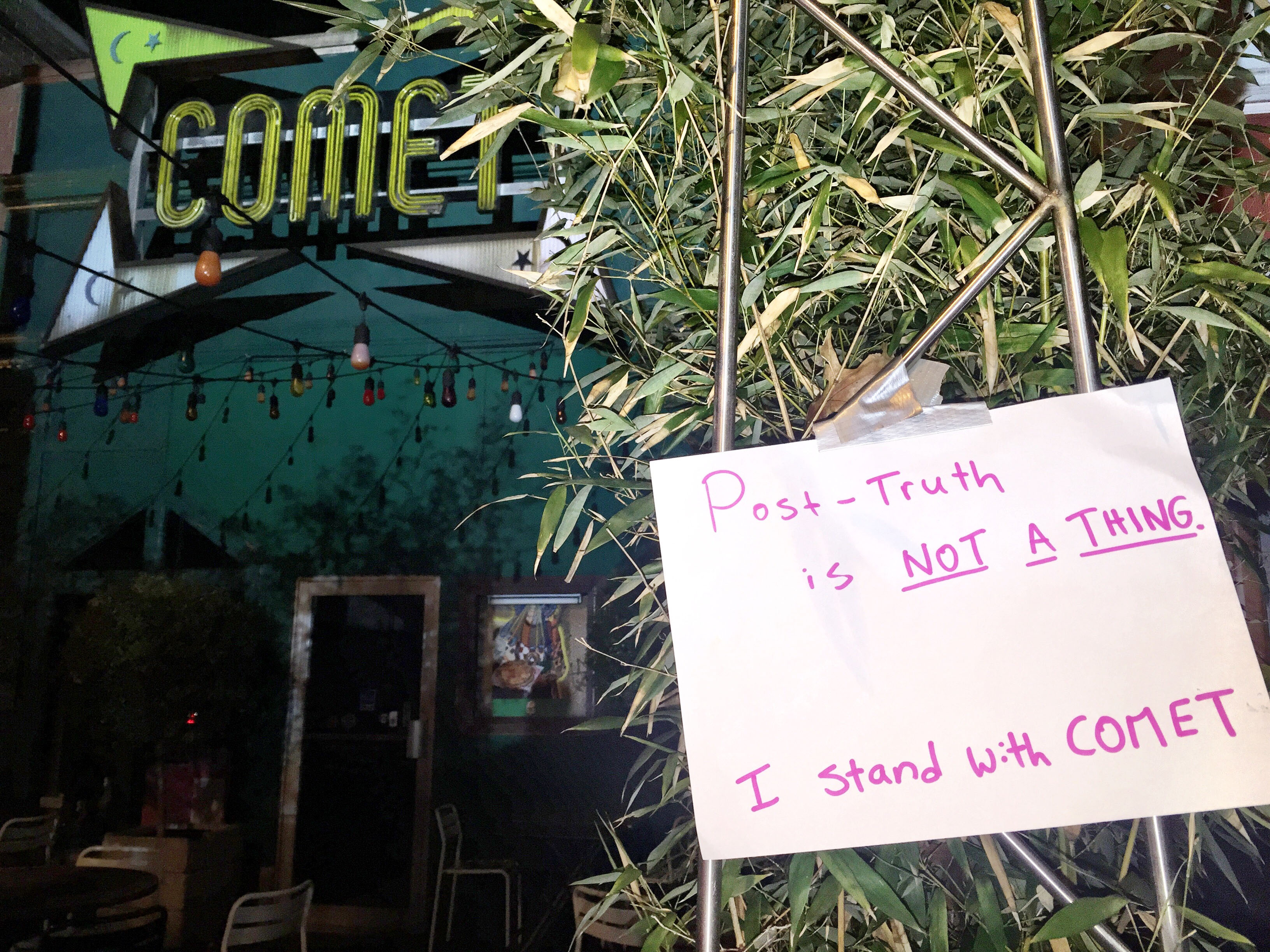 After gun scare, community rallies behind DC pizzeria - WTOP News