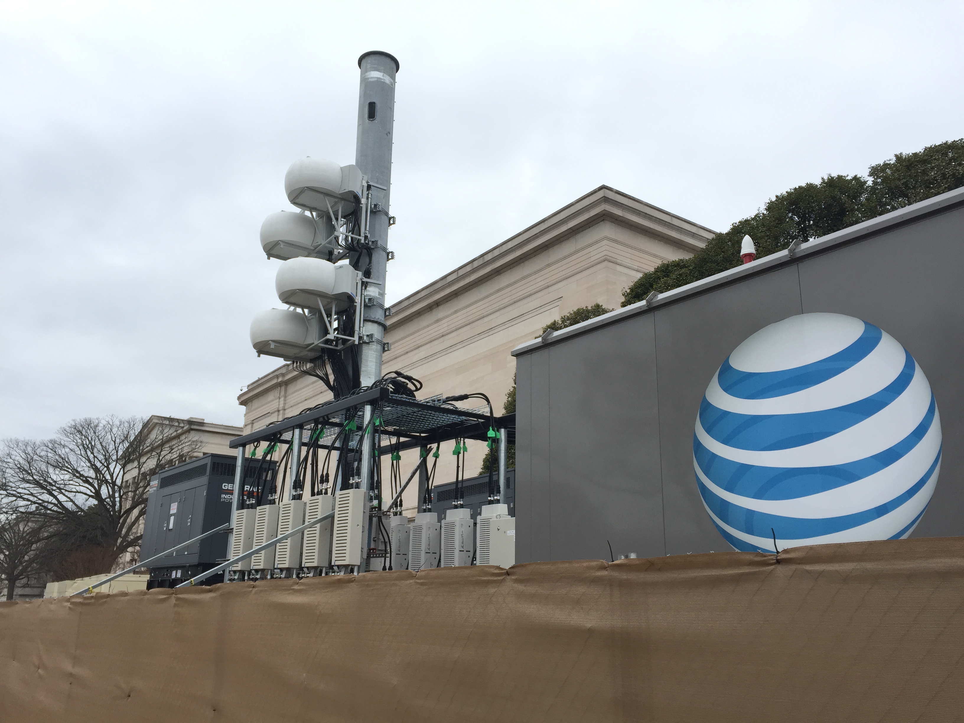 Headed to the inauguration? What will cell service be like? - WTOP News