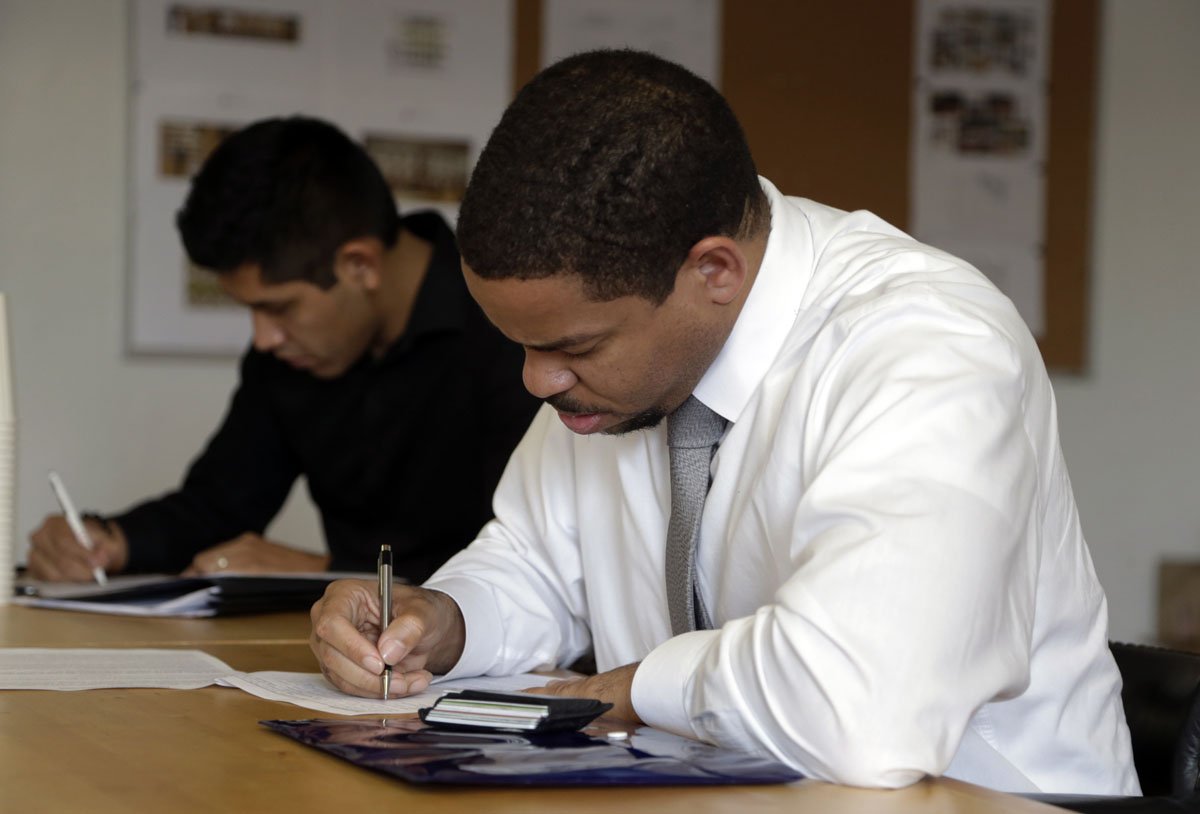 US hiring outlook best in a decade - WTOP News