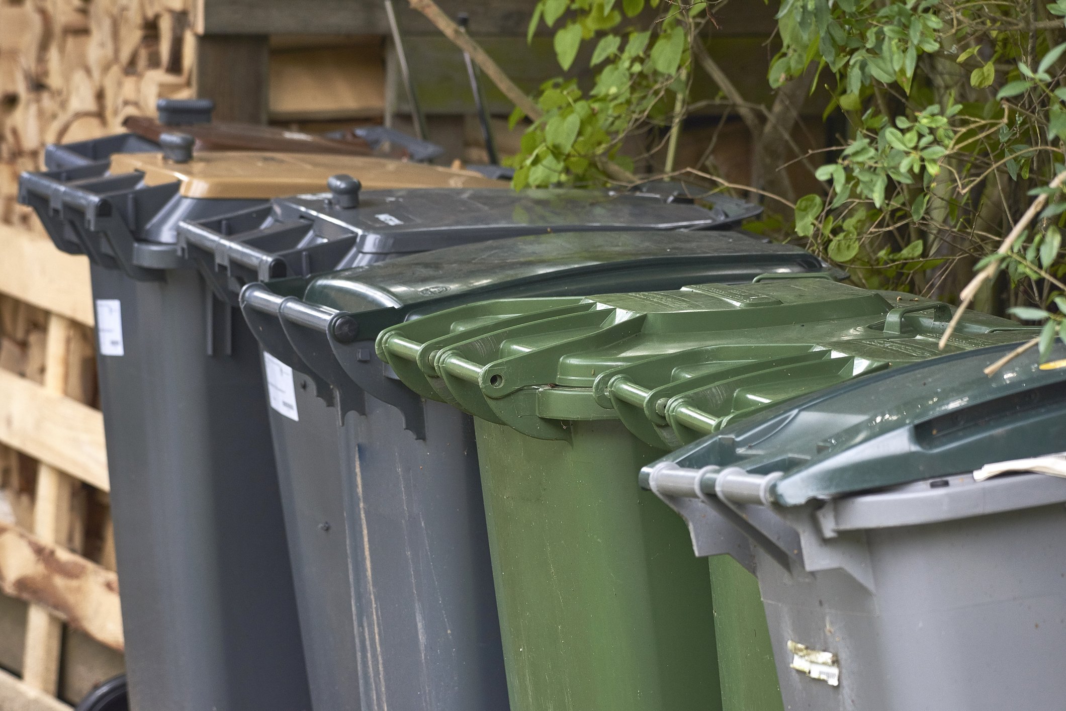 How to reduce the 4 million tons of trash generated each day - WTOP News