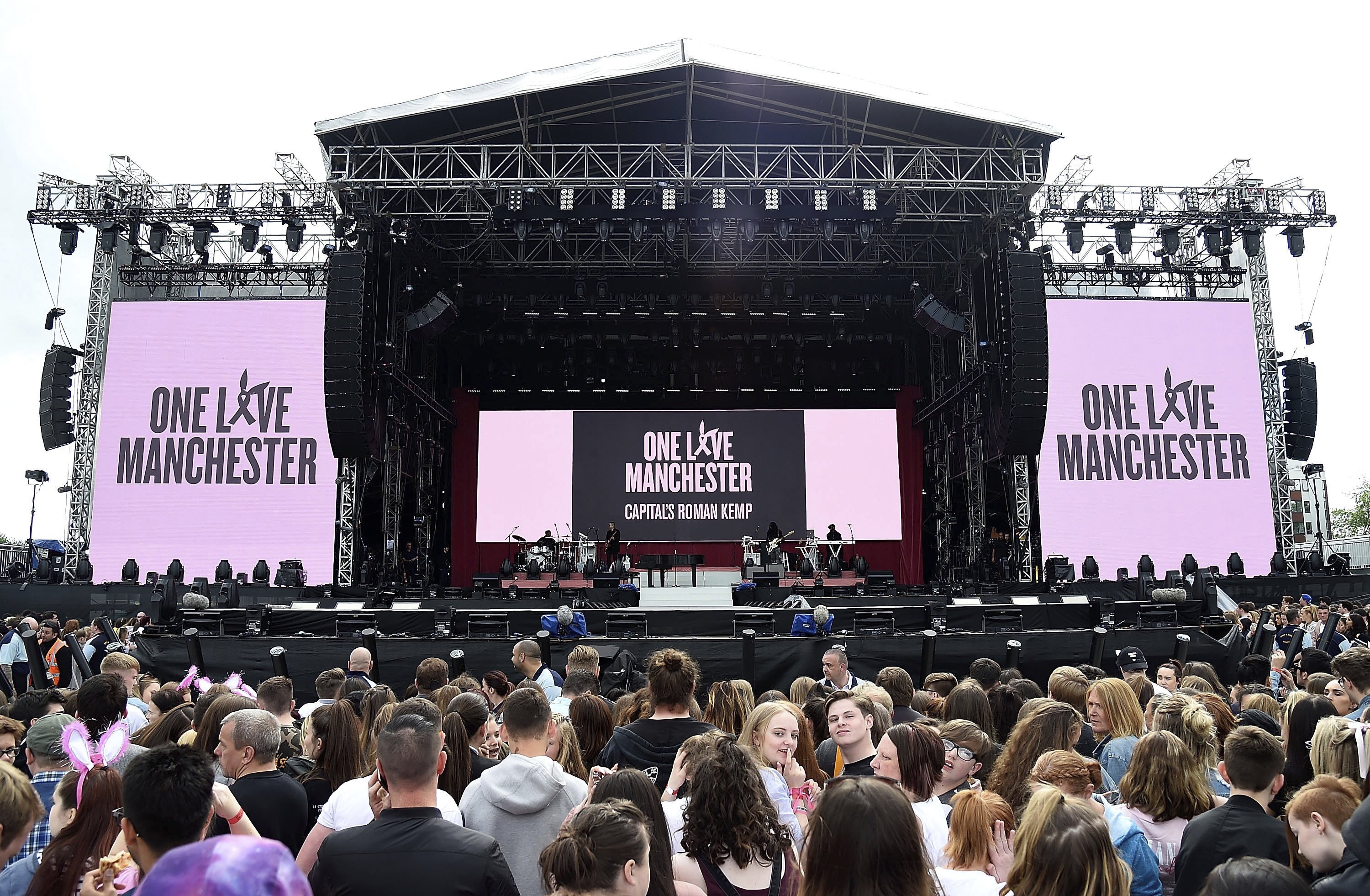 Photos: ‘One Love Manchester’ benefit concert - WTOP News