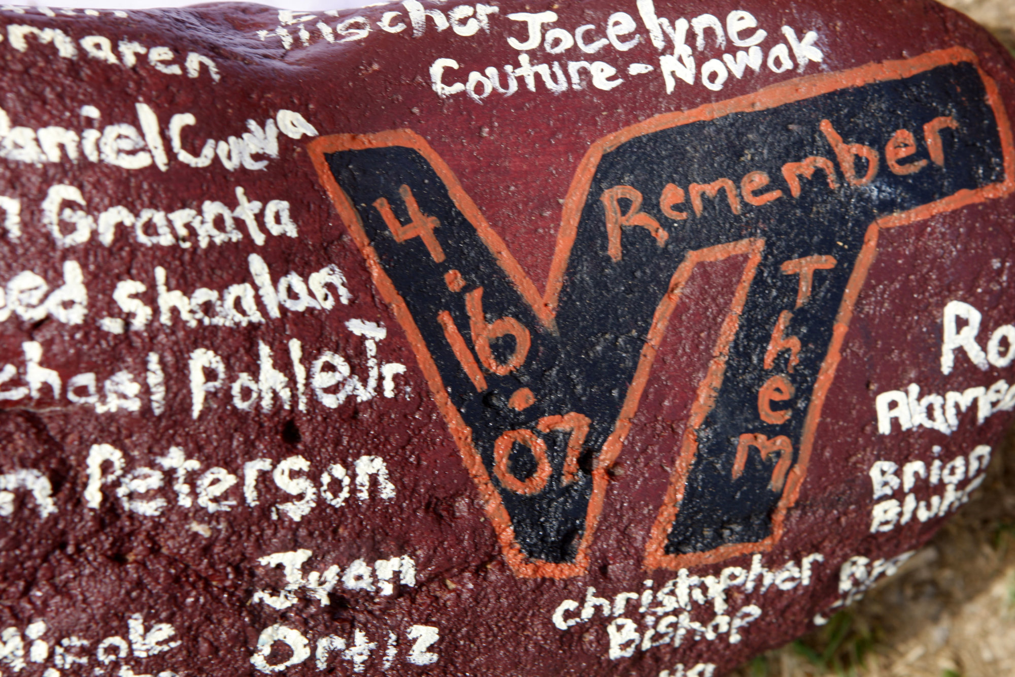 Virginia Tech shooting survivor and first responder meet years later