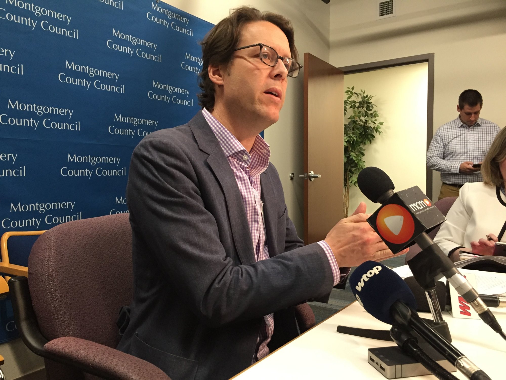 Montgomery County could offer legal aid to those facing deportation ...