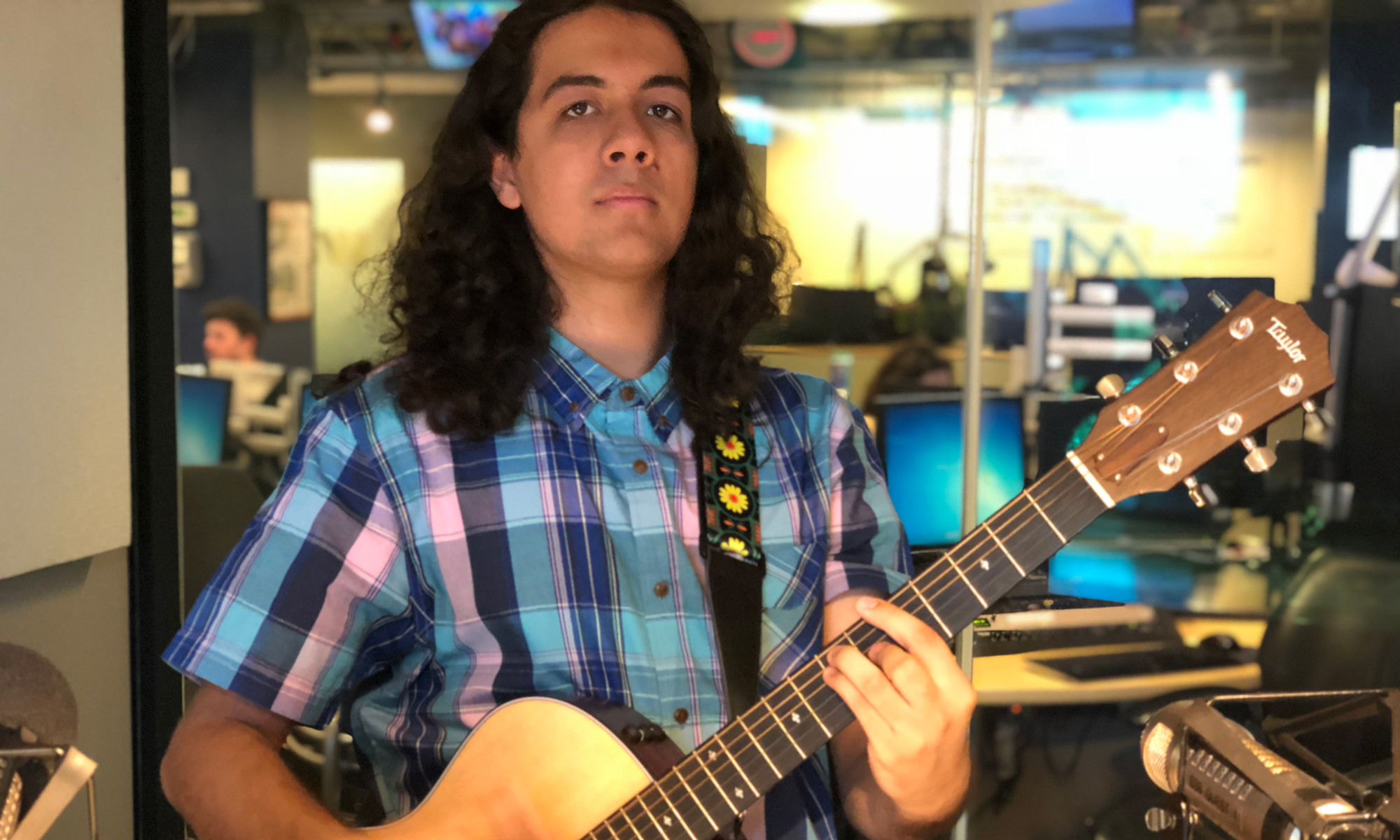 Local teen sets example of ability, not disability - WTOP News