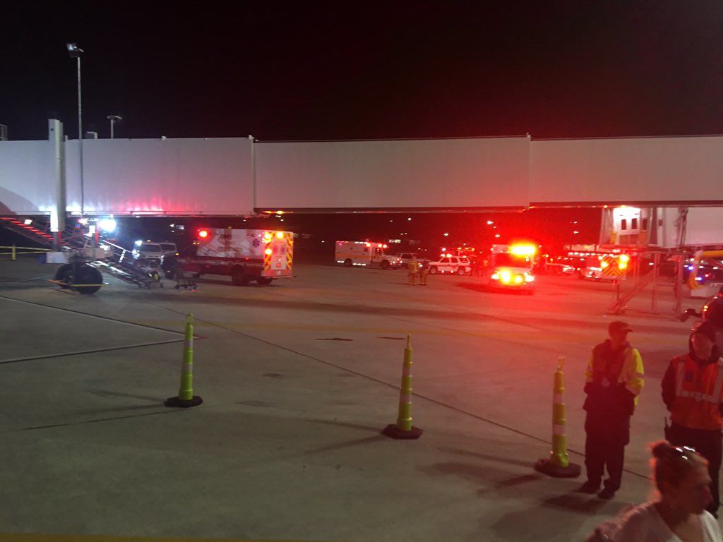 Defective bracket caused BWI jet bridge collapse - WTOP News