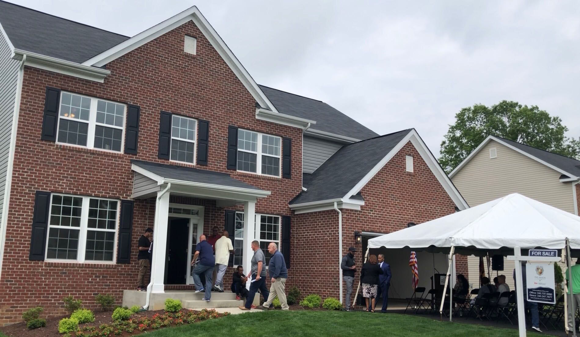 ‘It’s really hard work’: Students build Prince George’s Co. home - WTOP ...