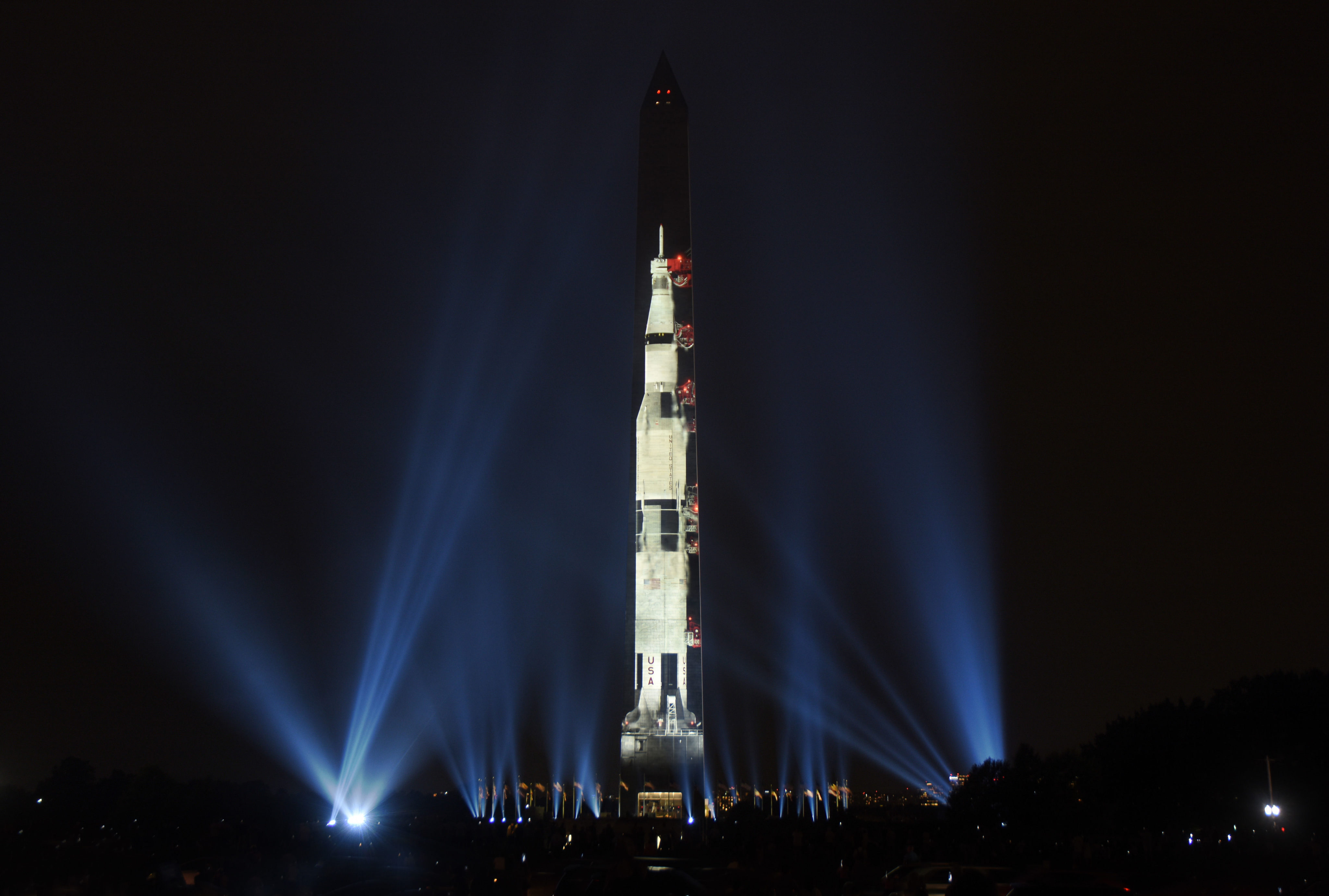 PHOTOS: Apollo 11 projected onto Washington Monument | WTOP
