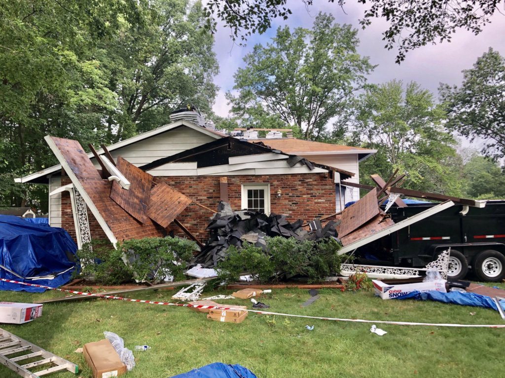 Worker injured in Montgomery Co. carport collapse | WTOP