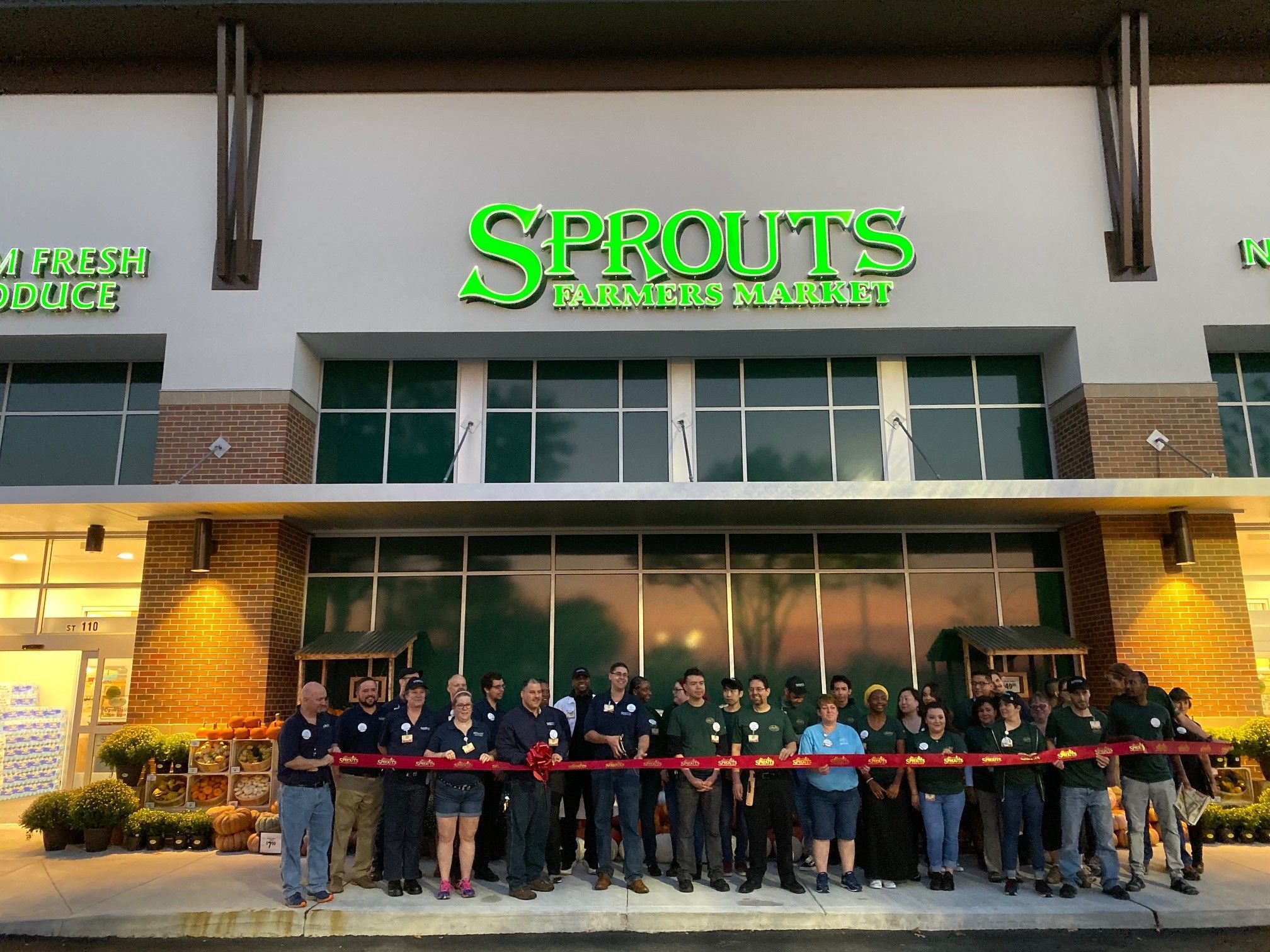 Sprouts Farmers Market Inside