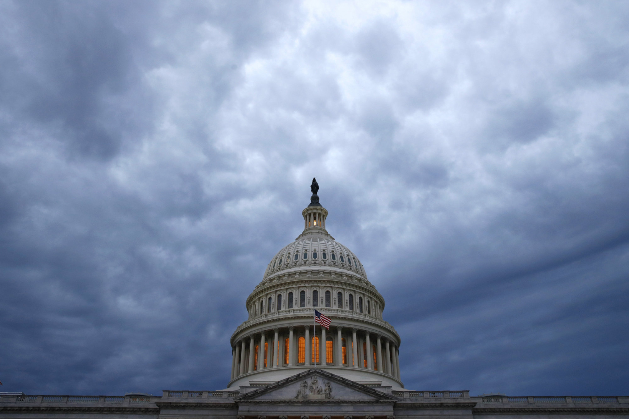 High-impact winds down trees around DC, cause Northern Va. power ...