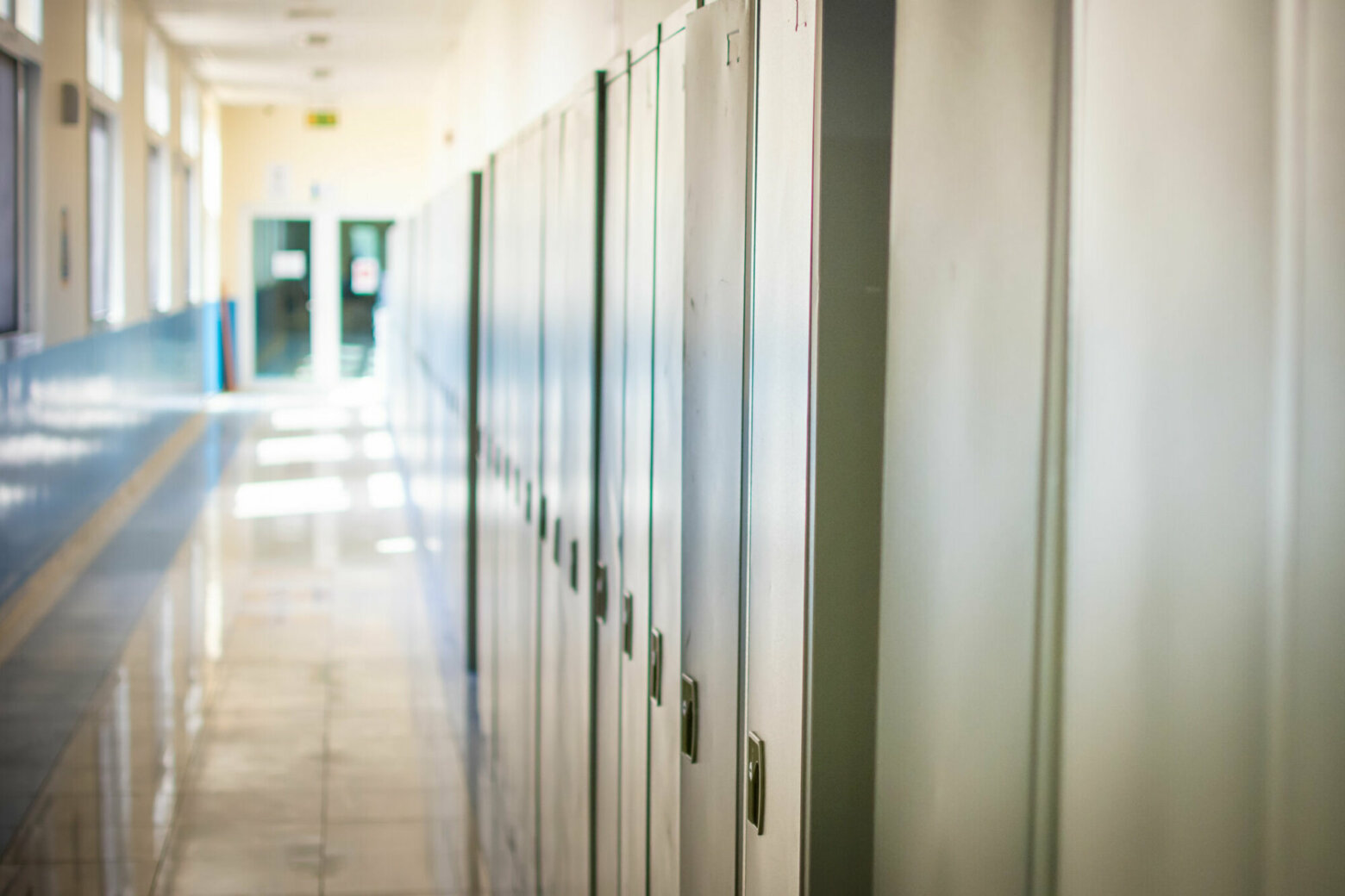 ‘It’ll definitely be weird’: High school seniors won’t start the year ...