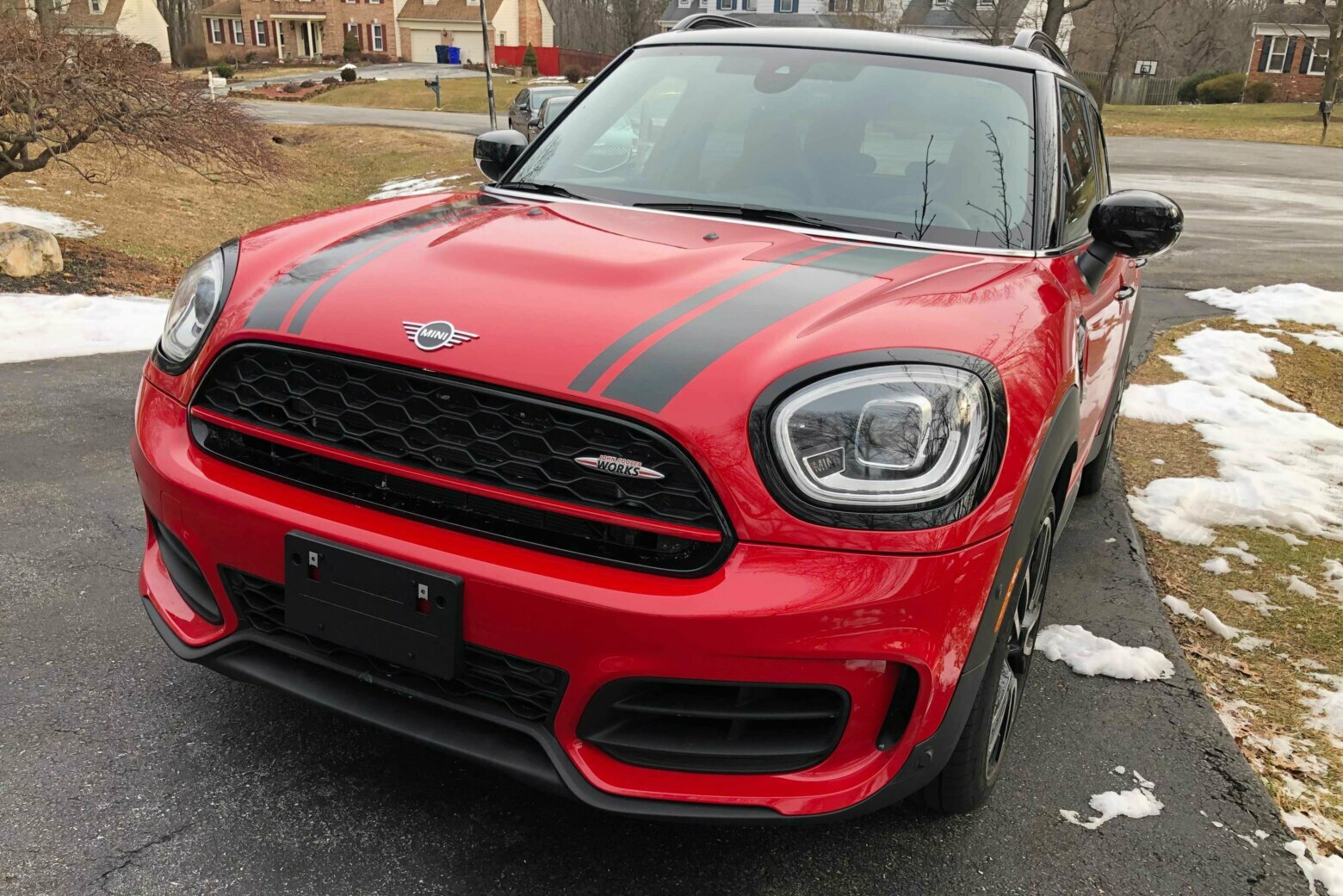 Car Review: Mini spices up the little crossover with the powerful 2021 ...