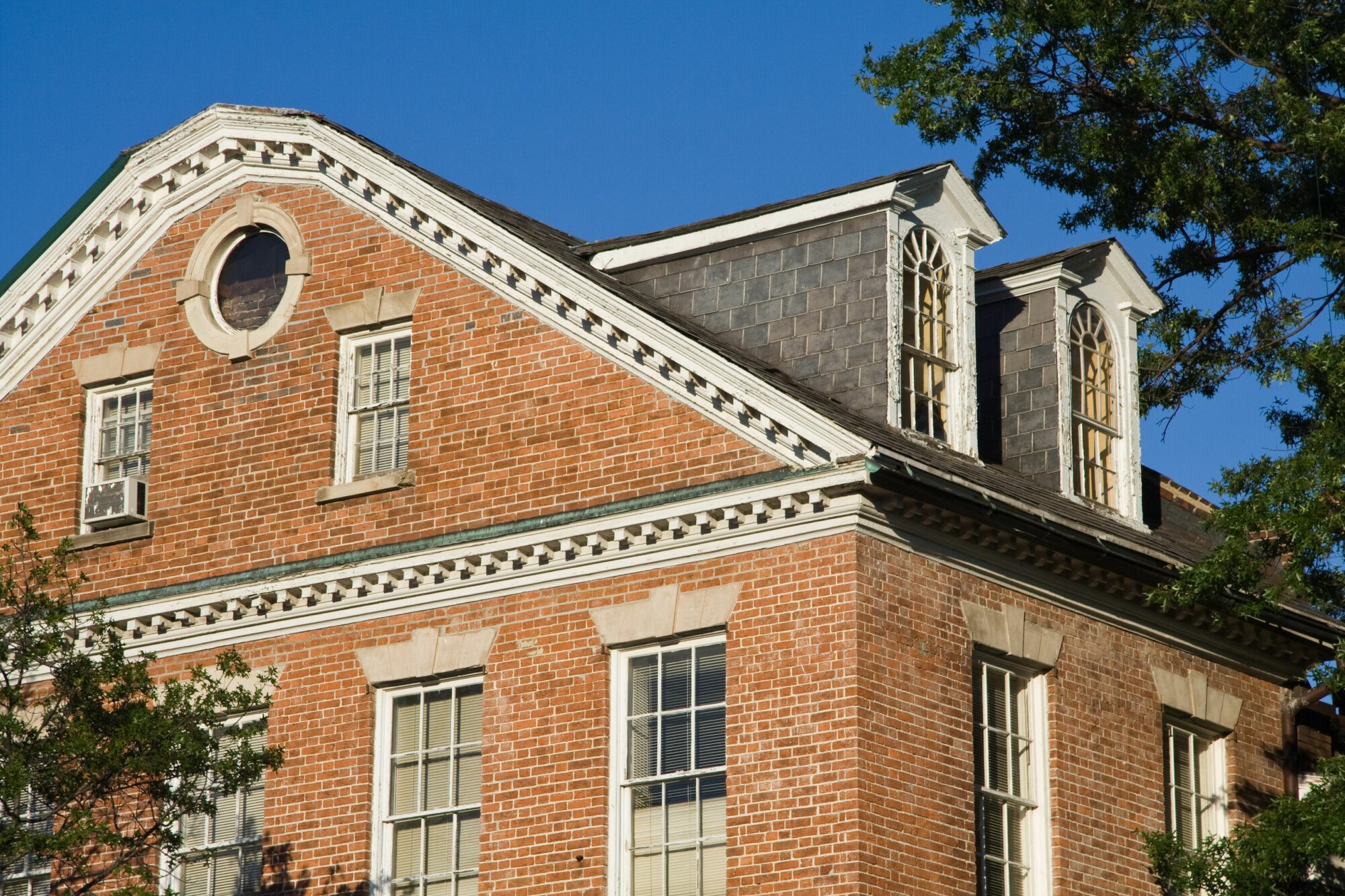 Want a house in Alexandria? Bring a million dollars - WTOP News