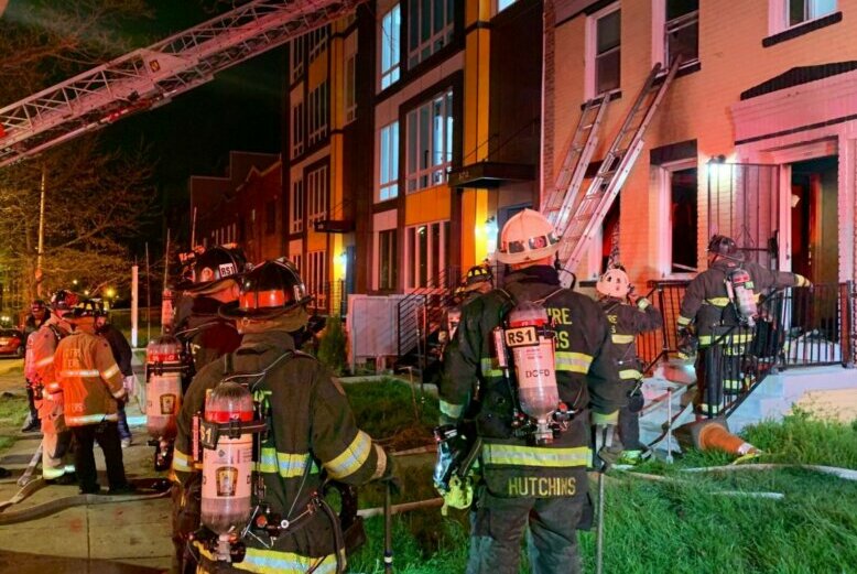 7 people homeless after late night DC fire - WTOP News