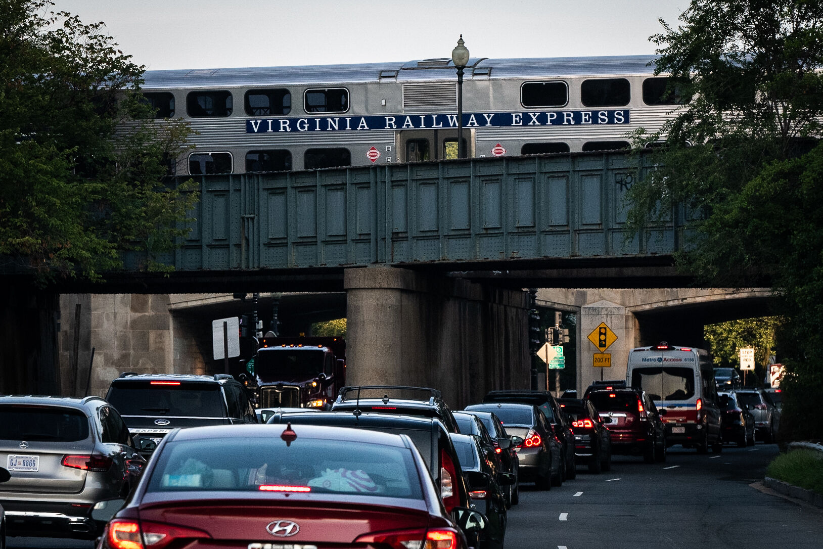 VRE extends free rides between 6 stations until Blue Line reopens ...