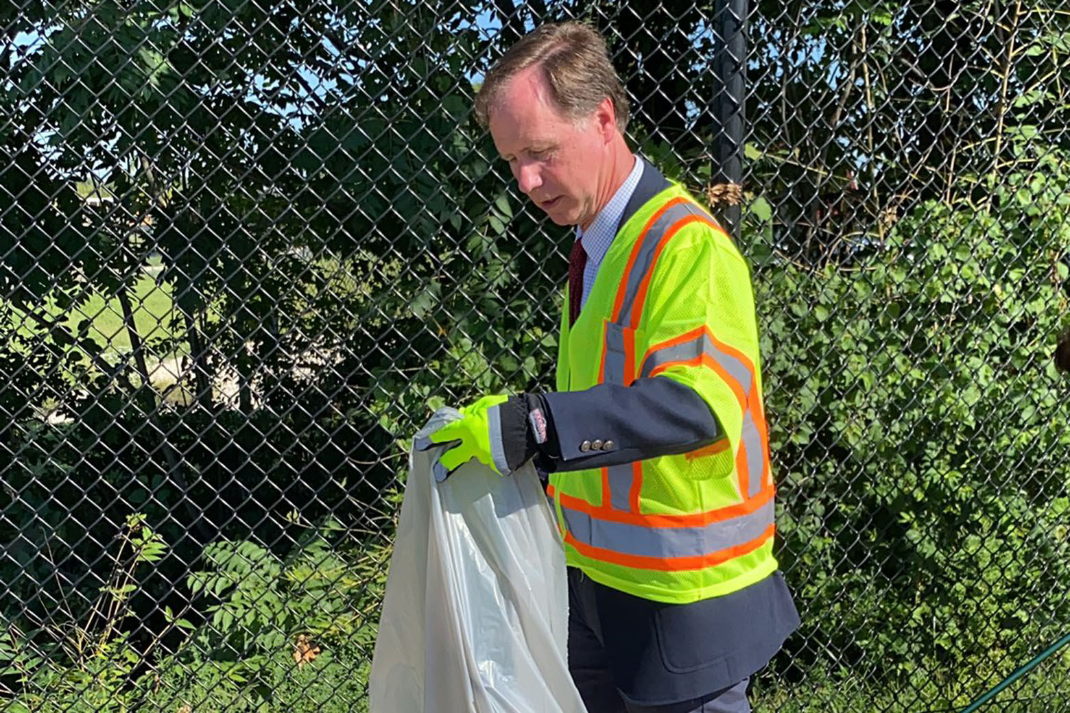 MDOT partners with Anne Arundel to curb litter - WTOP News