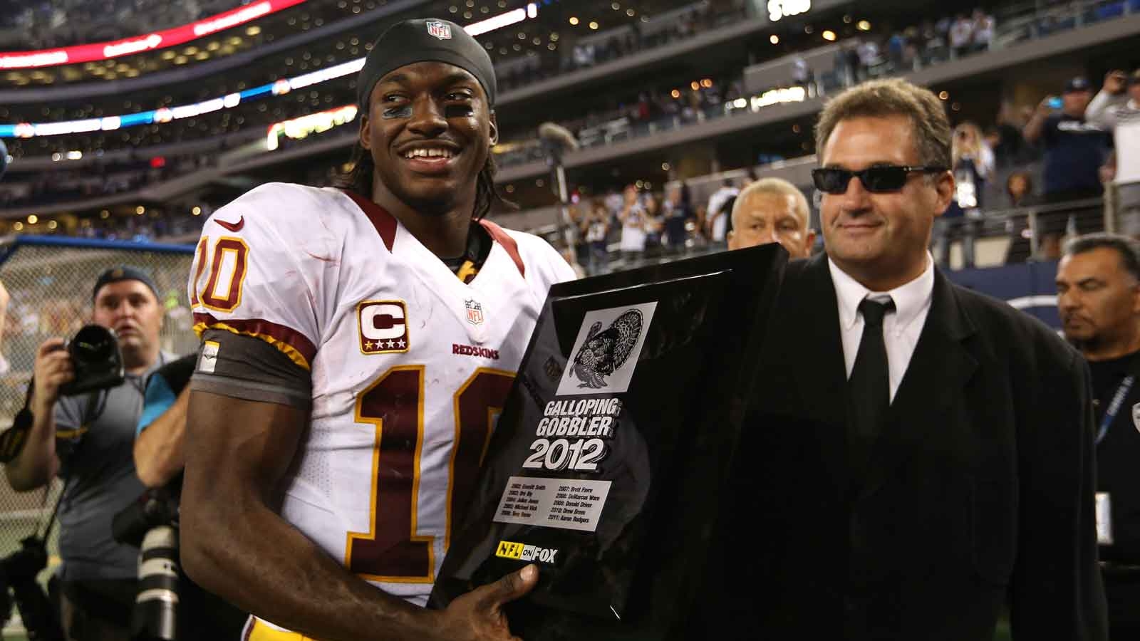 RG3’s Historic Day Among Greatest NFL Thanksgiving Day Moments - WTOP News