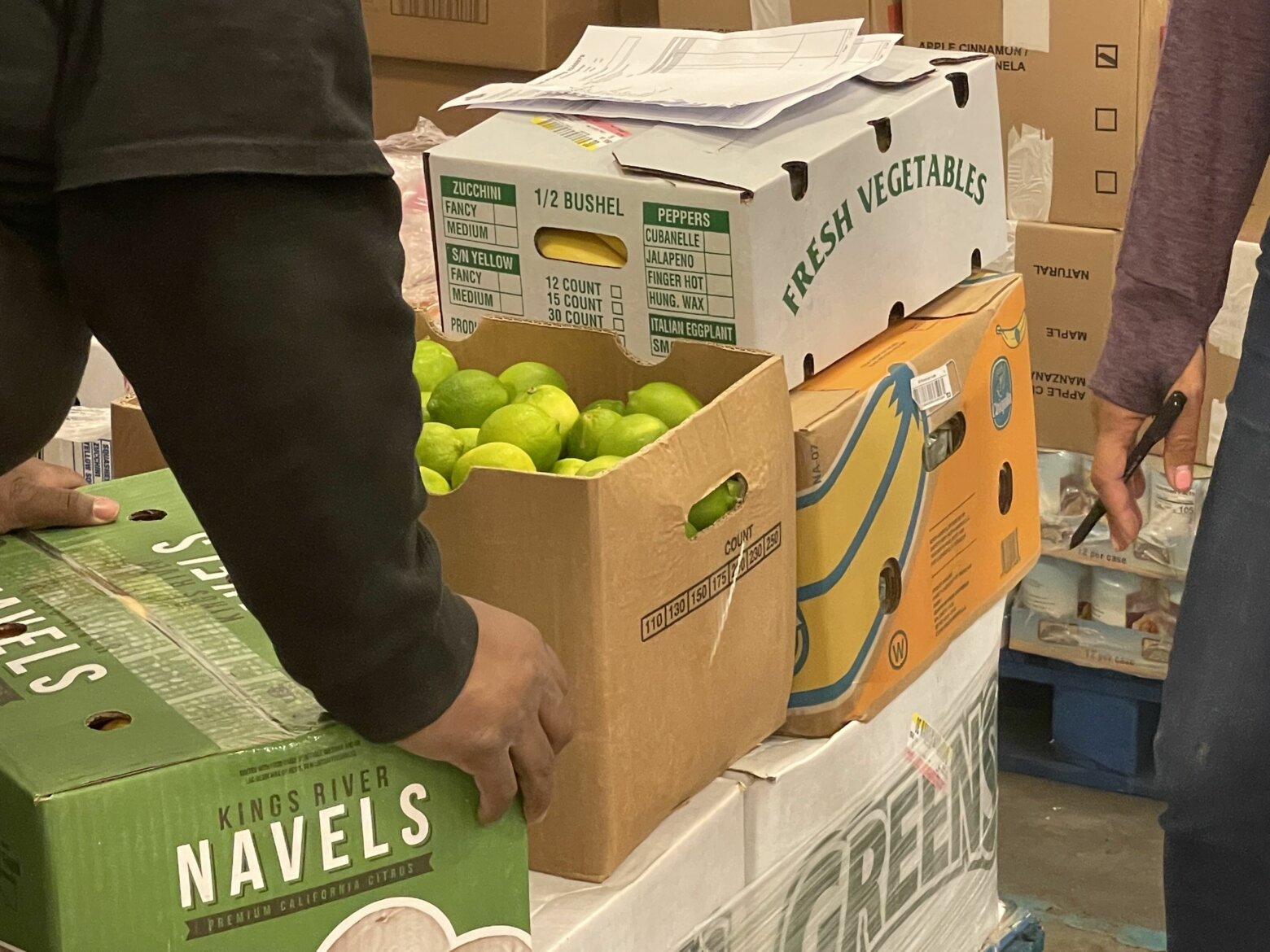 Giant Food gives 2,000 turkeys to families ahead of Thanksgiving - WTOP ...