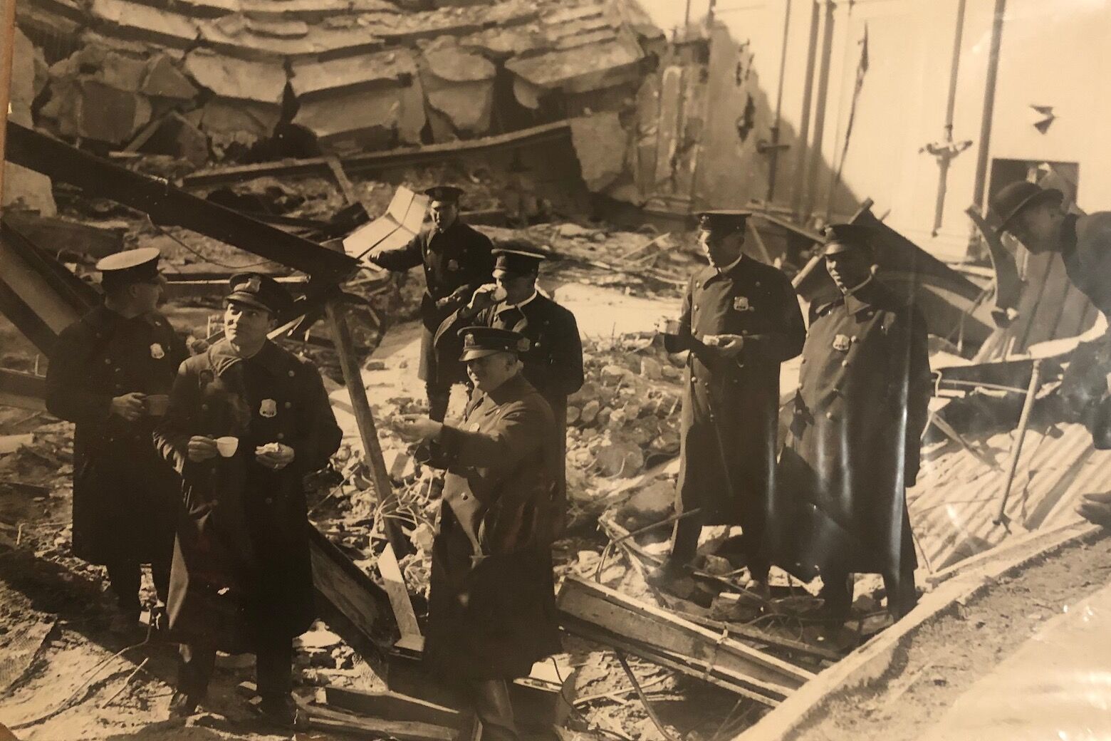 Adams Morgan vigil marks 100th anniversary of Knickerbocker Theatre ...