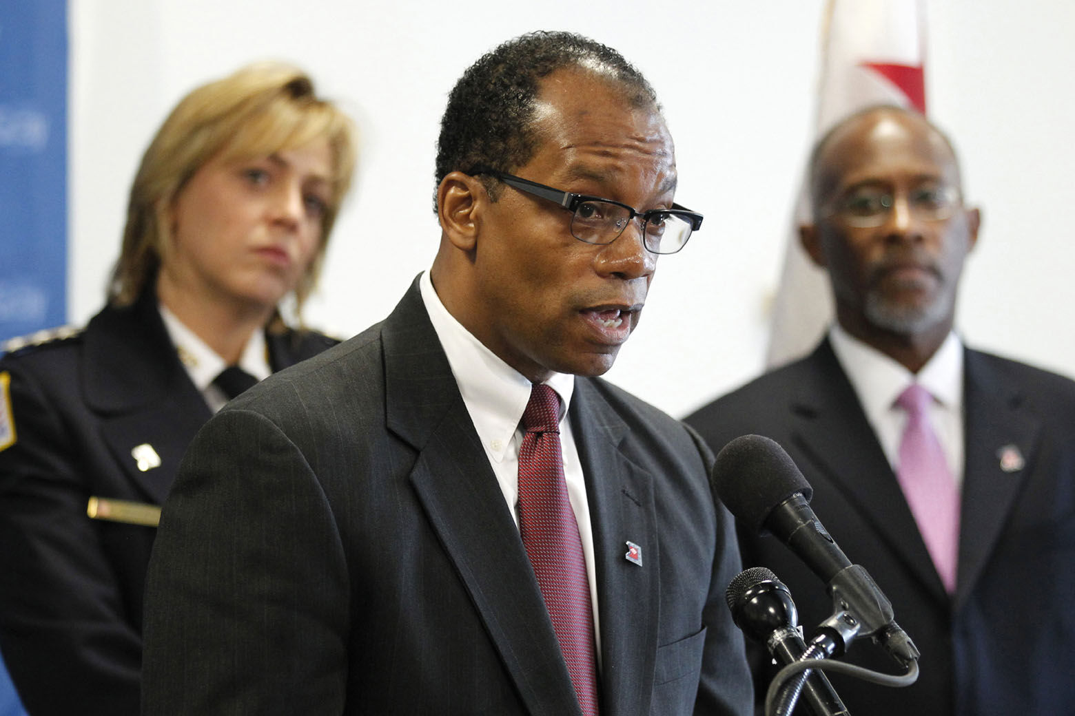 Former DC Fire and EMS Chief Kenneth Ellerbe dies at 61 - WTOP News