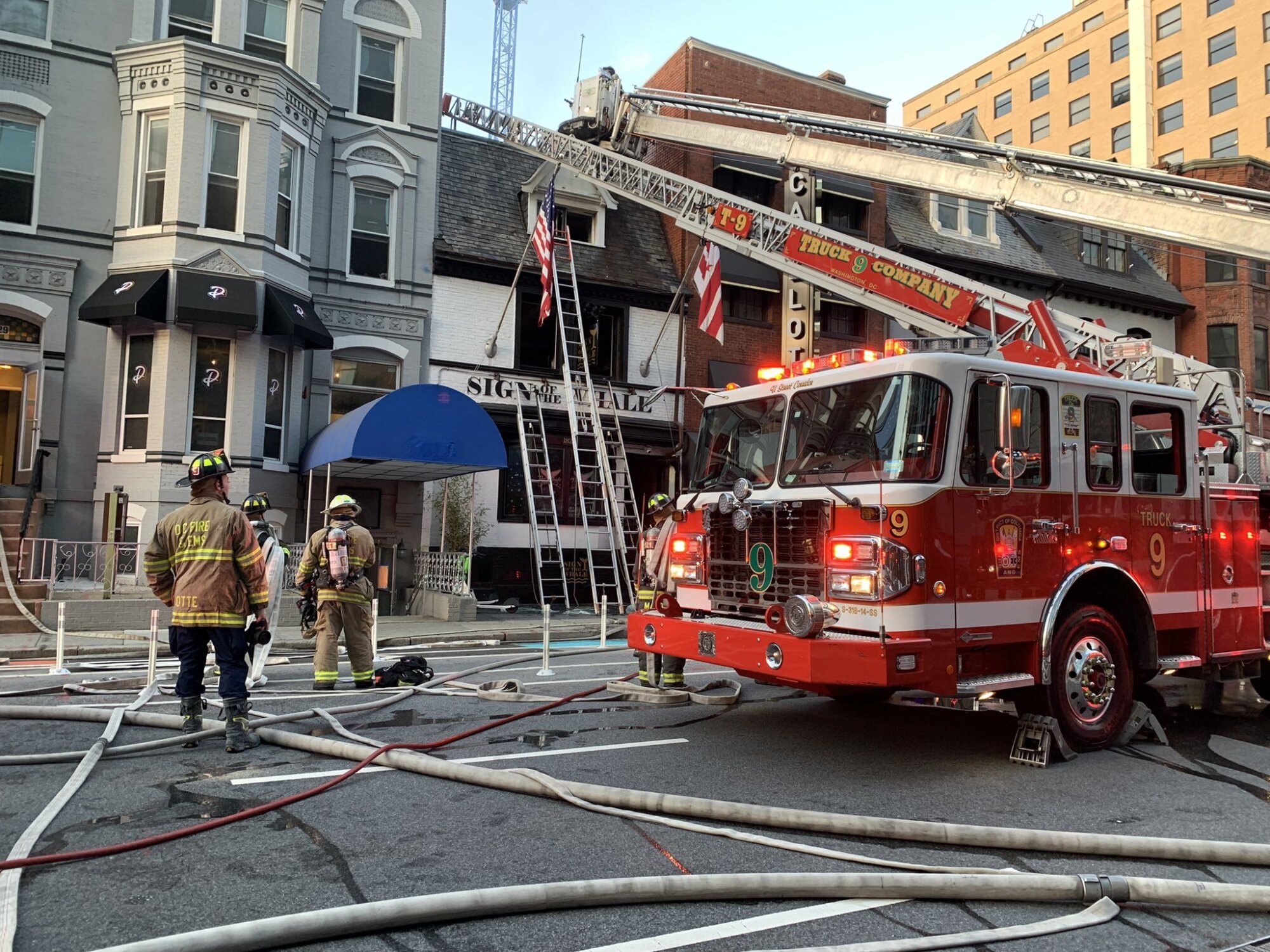 DC’s Sign of the Whale bar damaged in fire - WTOP News