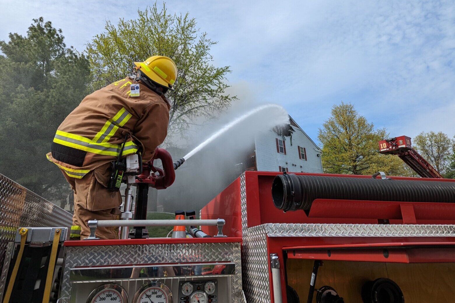 32 displaced after Howard Co. apartment fire - WTOP News