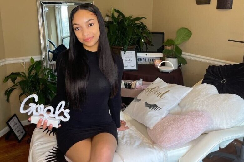 Prince George’s Co. student makes eyelashes her business - WTOP News