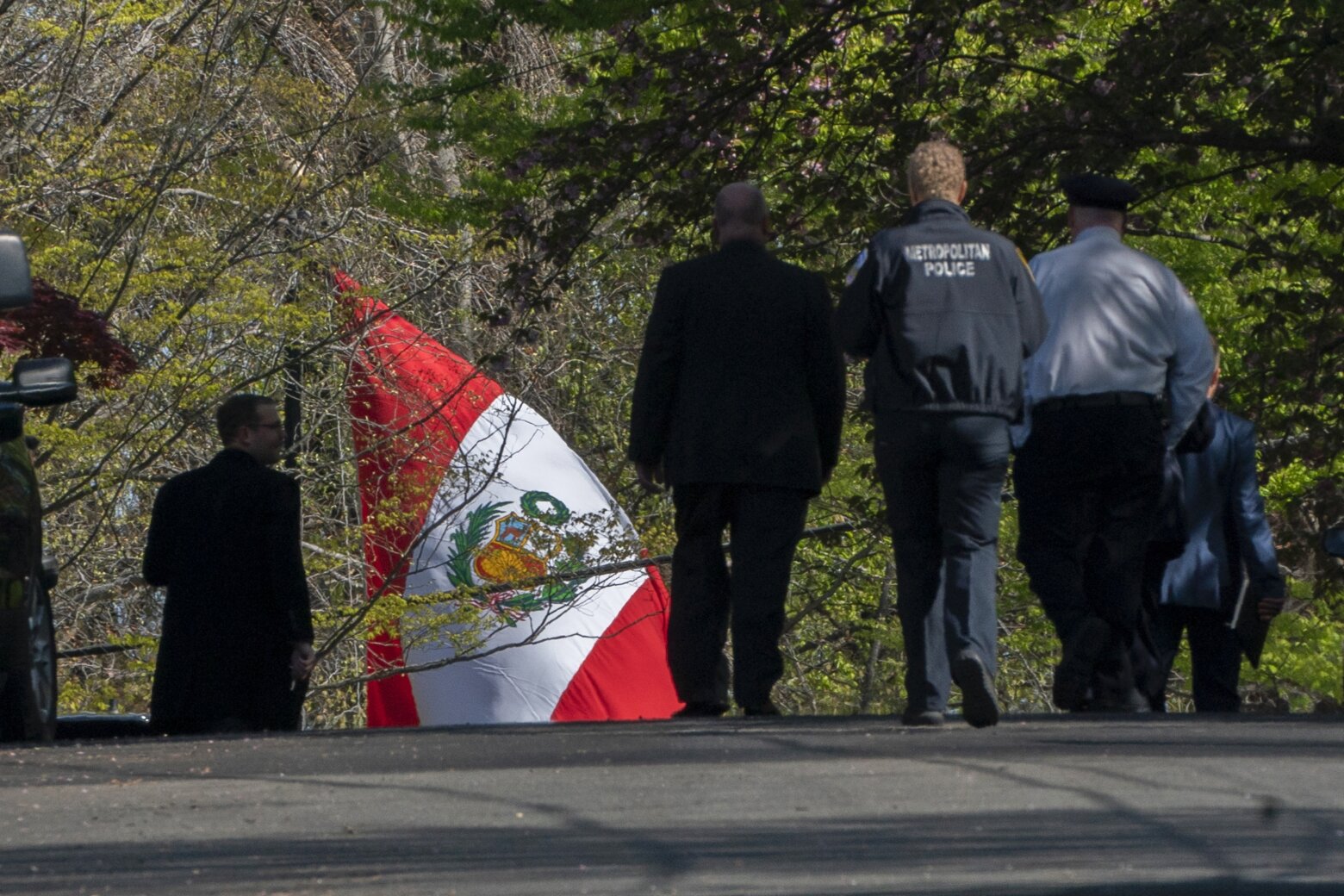 Secret Service identifies intruder shot, killed at Peruvian ambassador ...