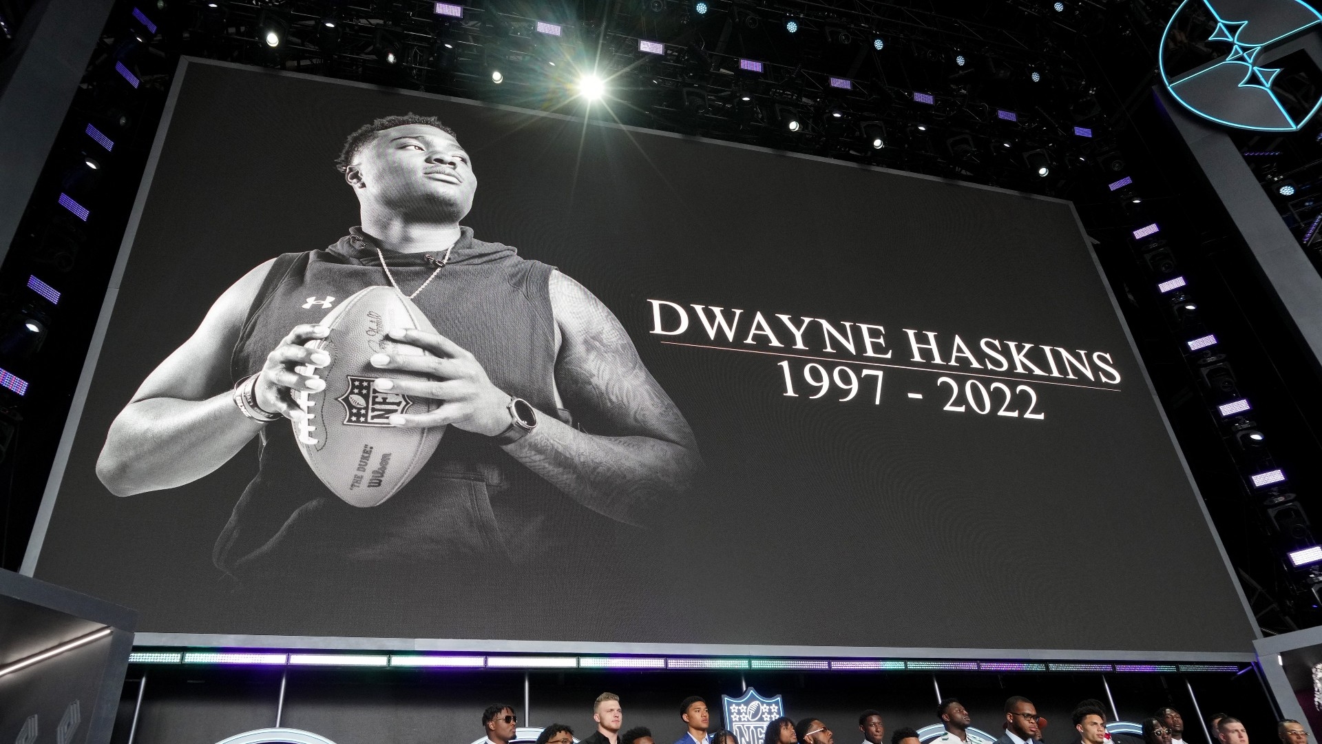 NFL honors Dwayne Haskins with moment of silence at 2022 NFL Draft ...