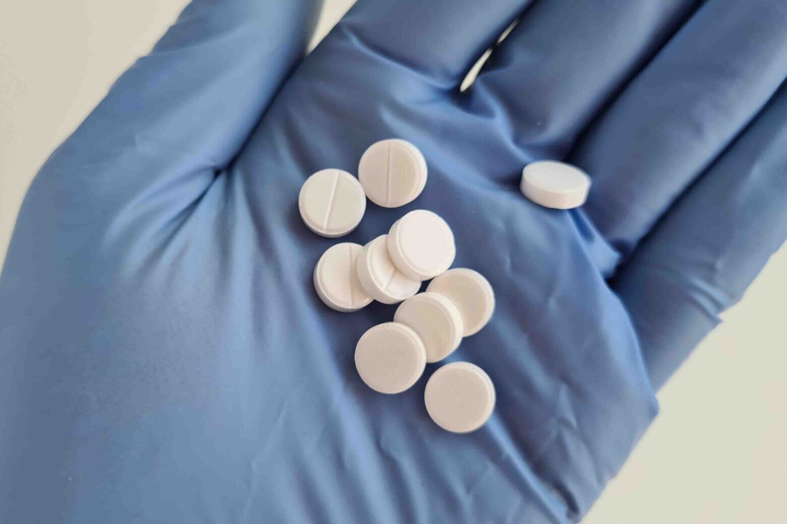 Loudoun Co. takes back 1K pounds of prescription drugs — and you can ...