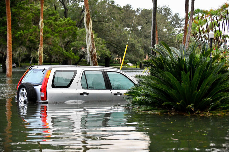 Hurricane Ian may double number of flood-damaged vehicles - WTOP News