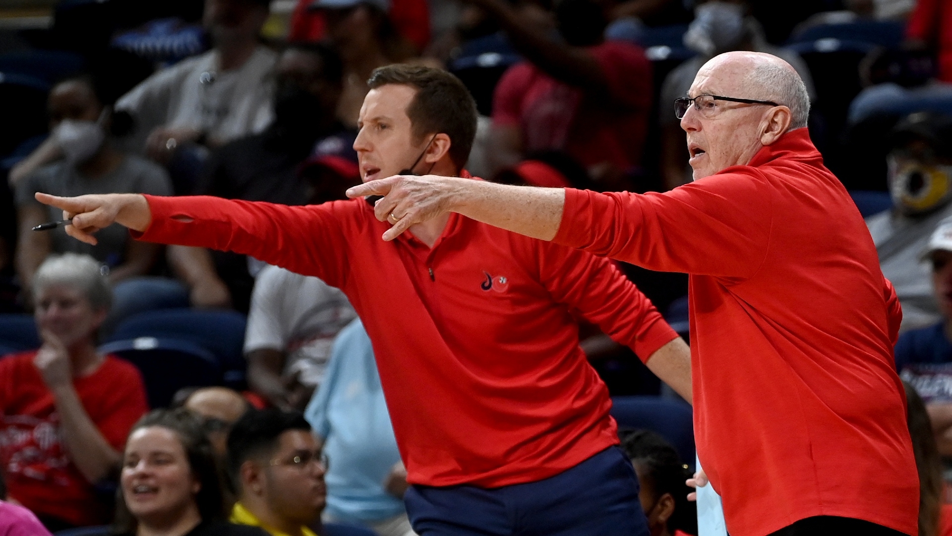 Mike Thibault retiring as head coach of Mystics, son Eric Thibault to ...