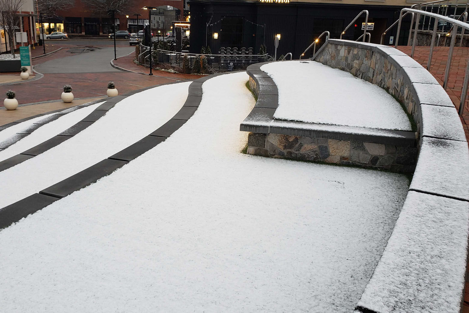 Spotting snow: Not much accumulating during DC area’s first snow of the ...