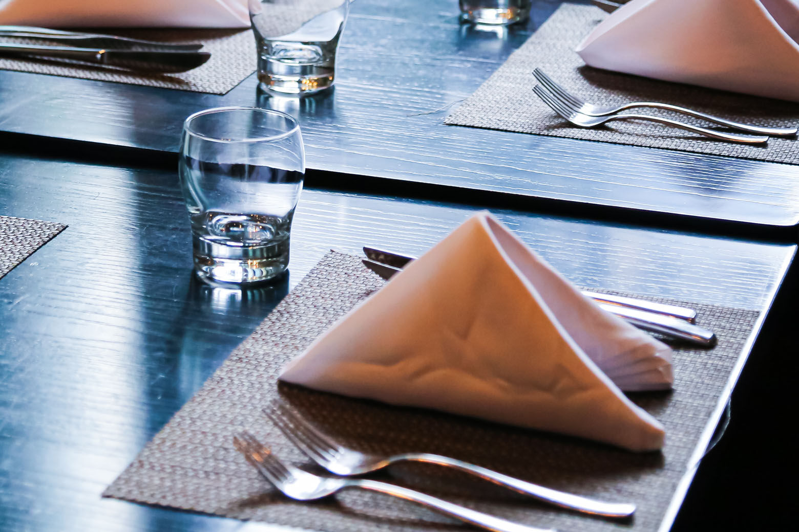 DC caps restaurant service fees at 20%. What should diners expect ...