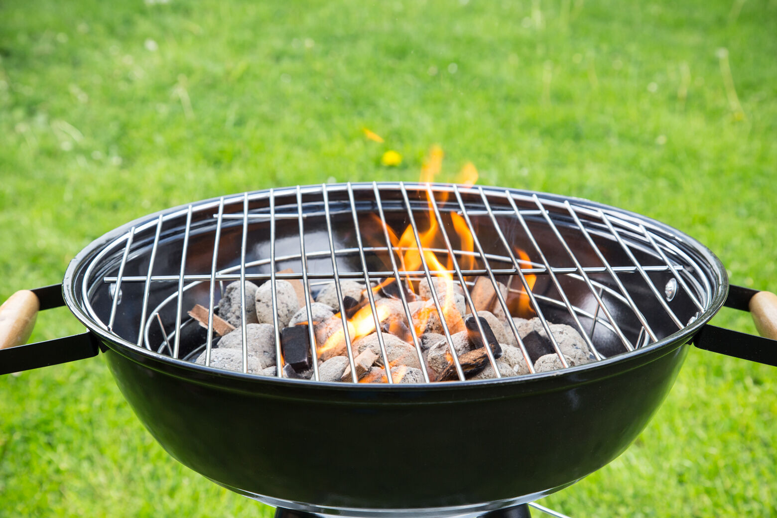 Grilling out this Memorial Day weekend? The do’s and don’ts - WTOP News