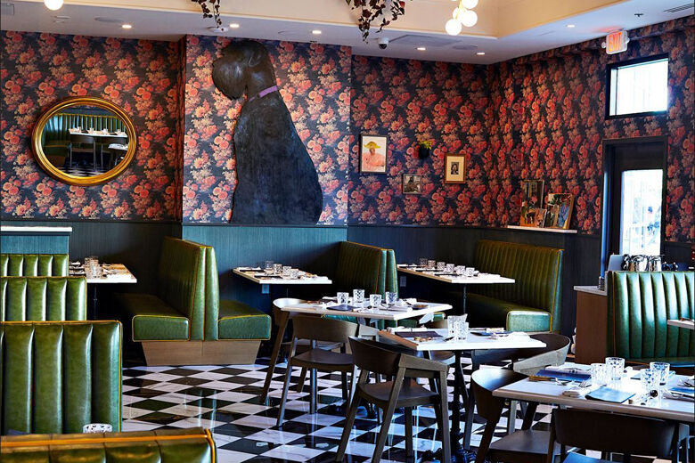 DC’s Bar Charley opens a lakefront Gaithersburg outpost - WTOP News