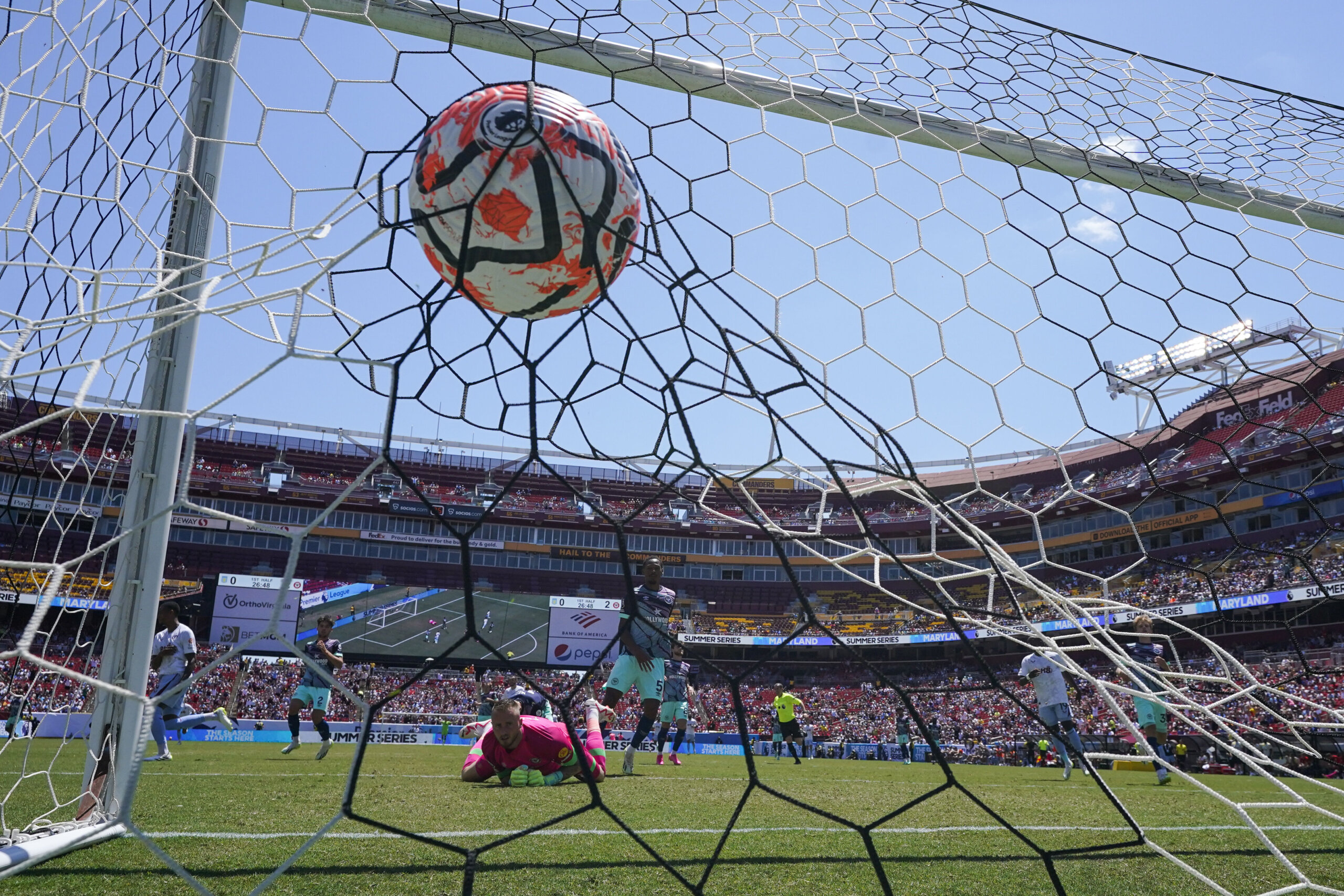 PHOTOS: English Premier League teams flood FedEx Field with goals in ...