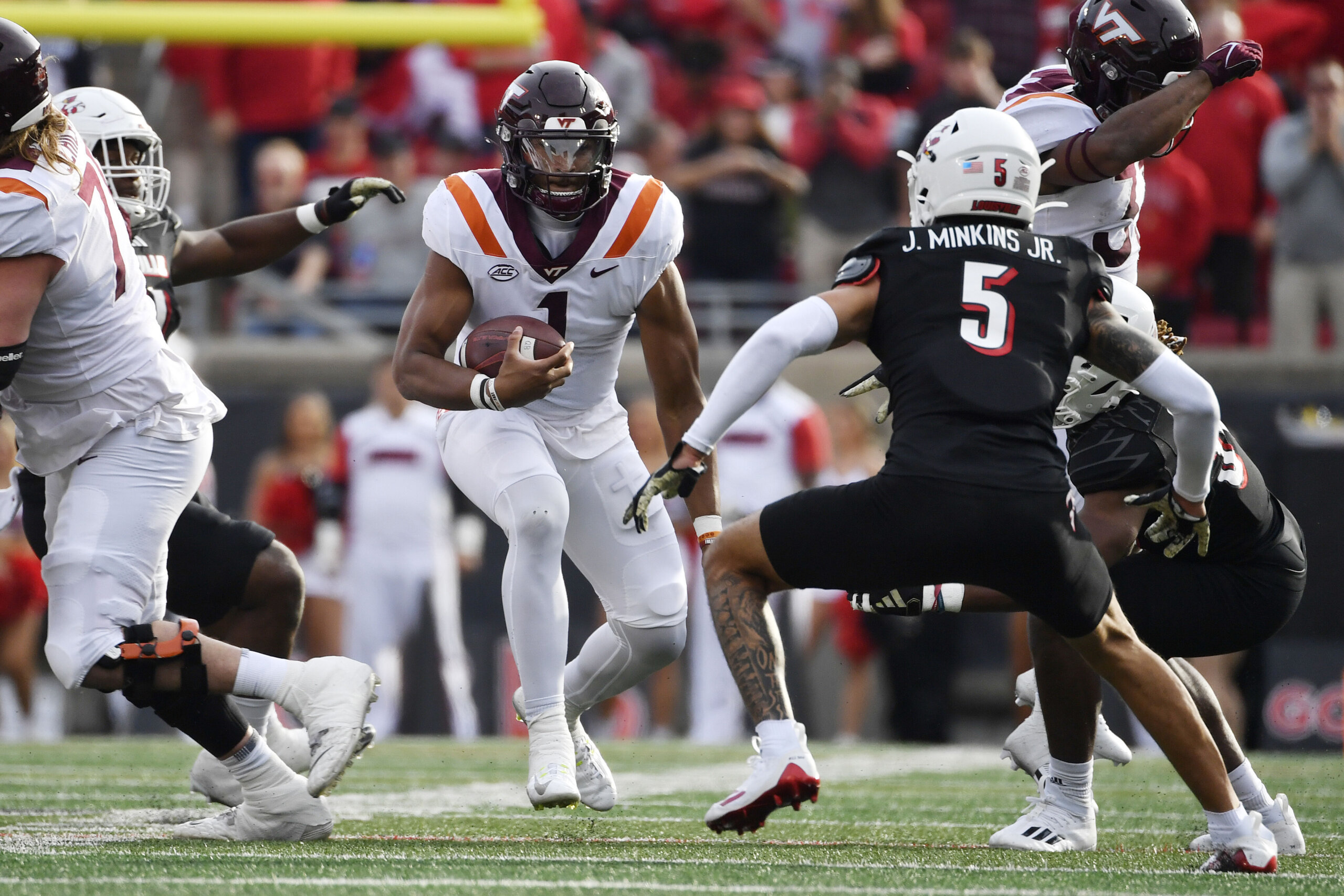 Guerendo’s 3 run TDs help No. 15 Louisville dominate Virginia Tech 34-3 ...
