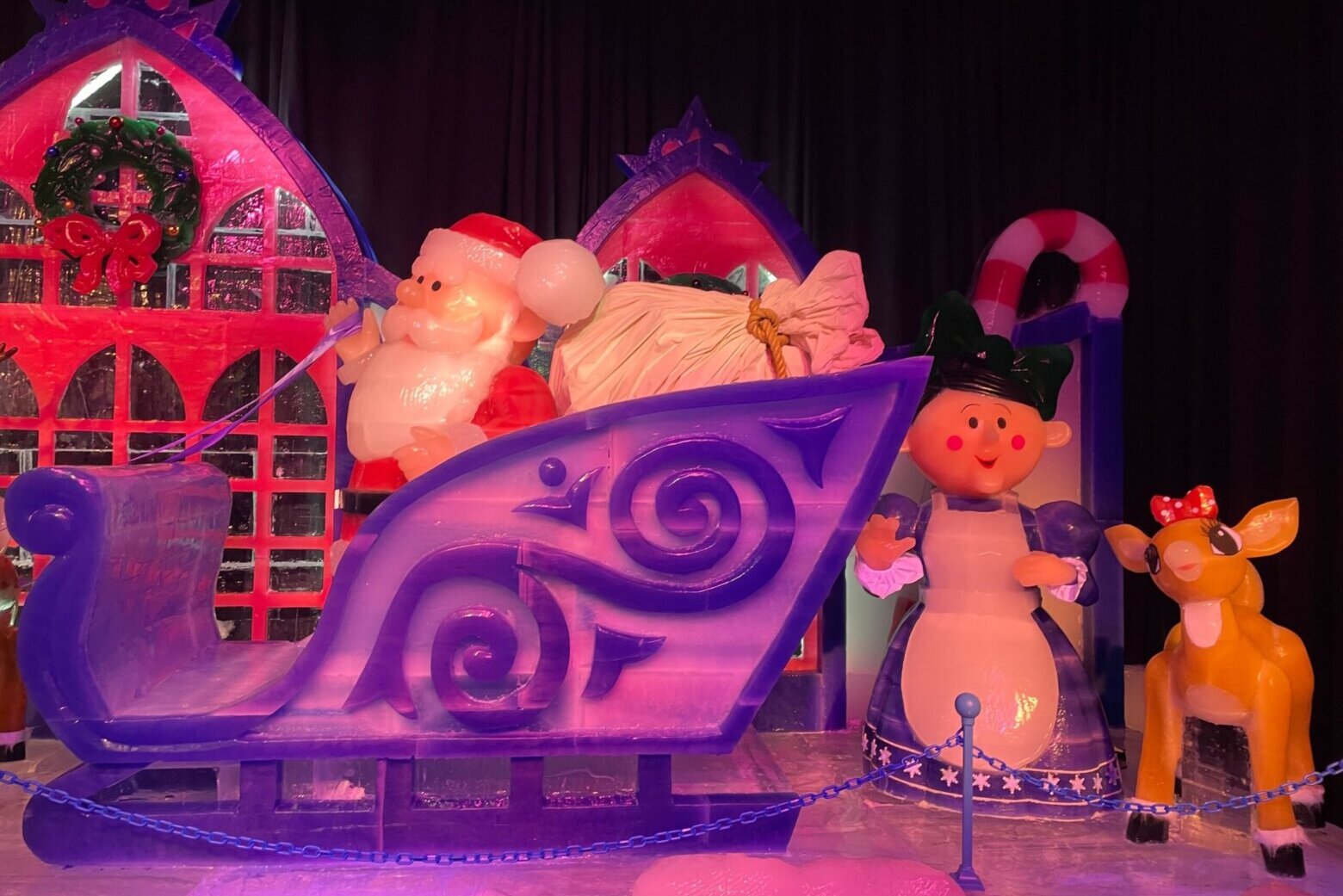 PHOTOS: 2 million pounds of ice comes to life at National Harbor - WTOP ...