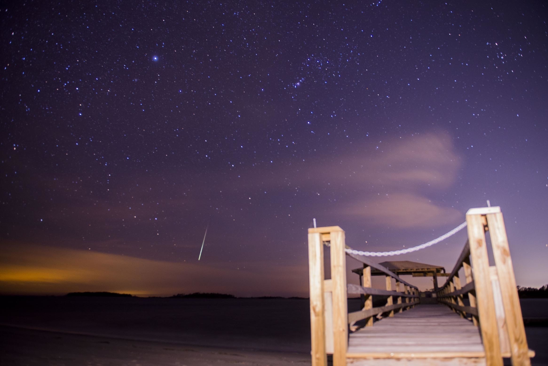 Geminids meteor shower peaks this week under dark skies - WTOP News