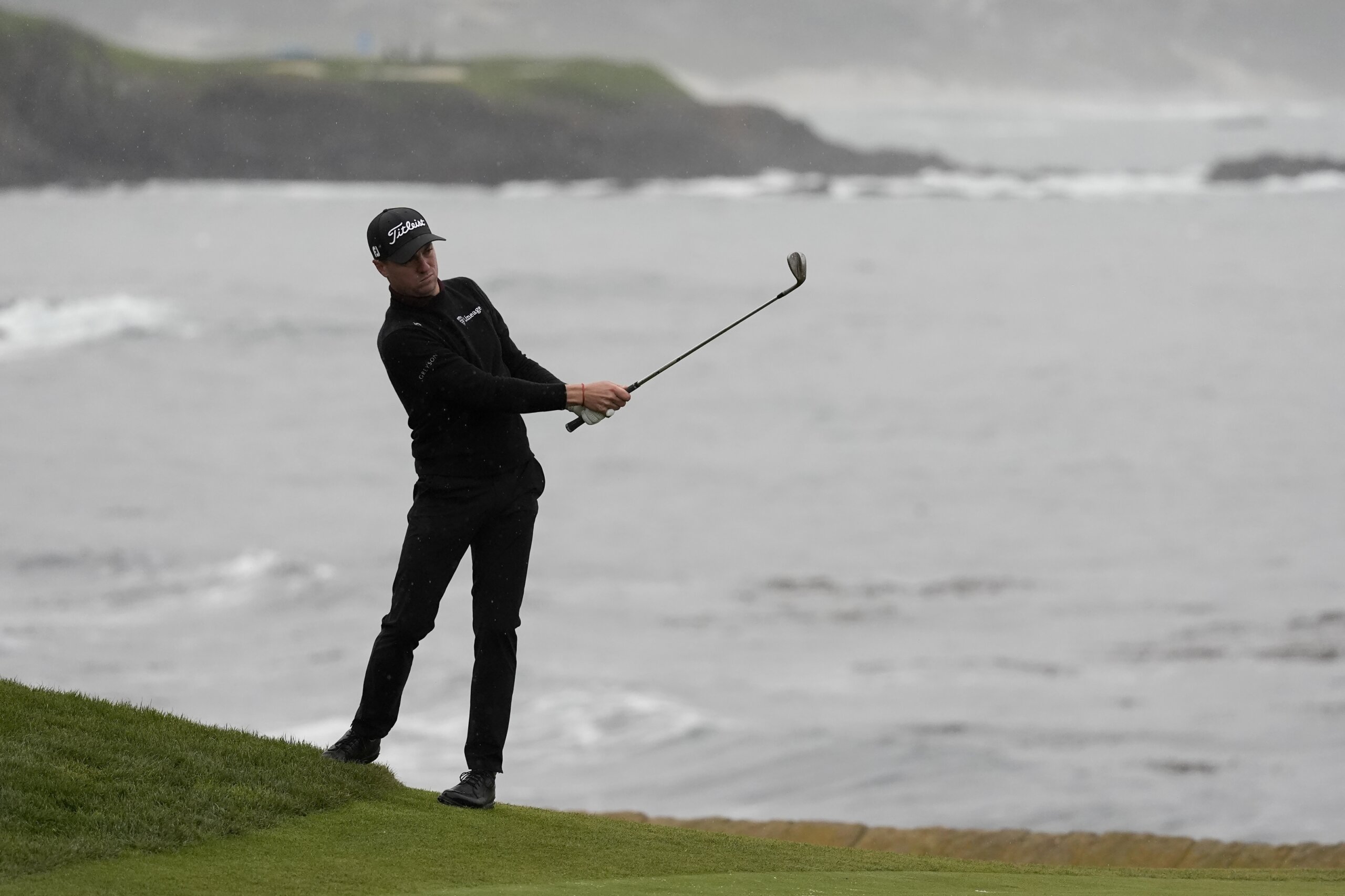 Pebble Beach’s final round is postponed because of rain and raging wind ...